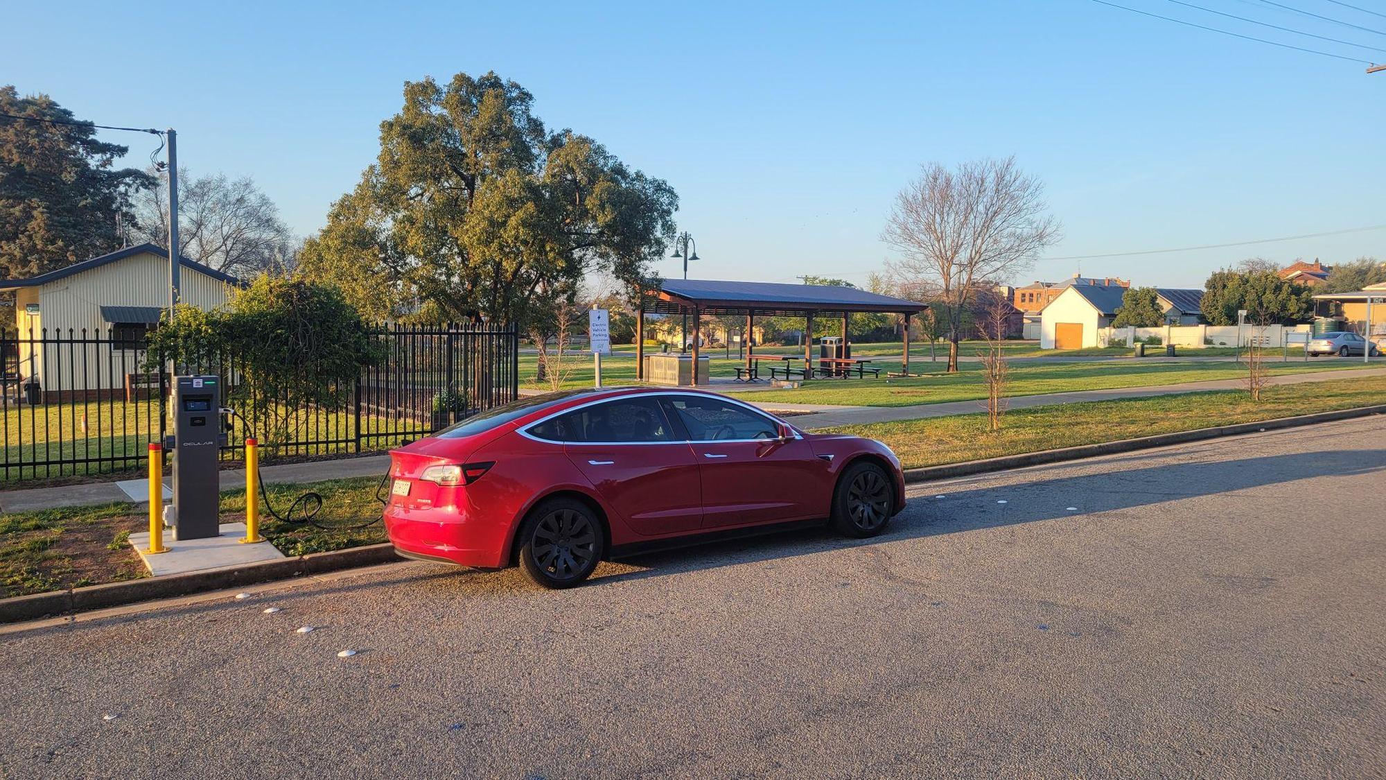 Redgrave Park | Coolamon, NSW | EV Station