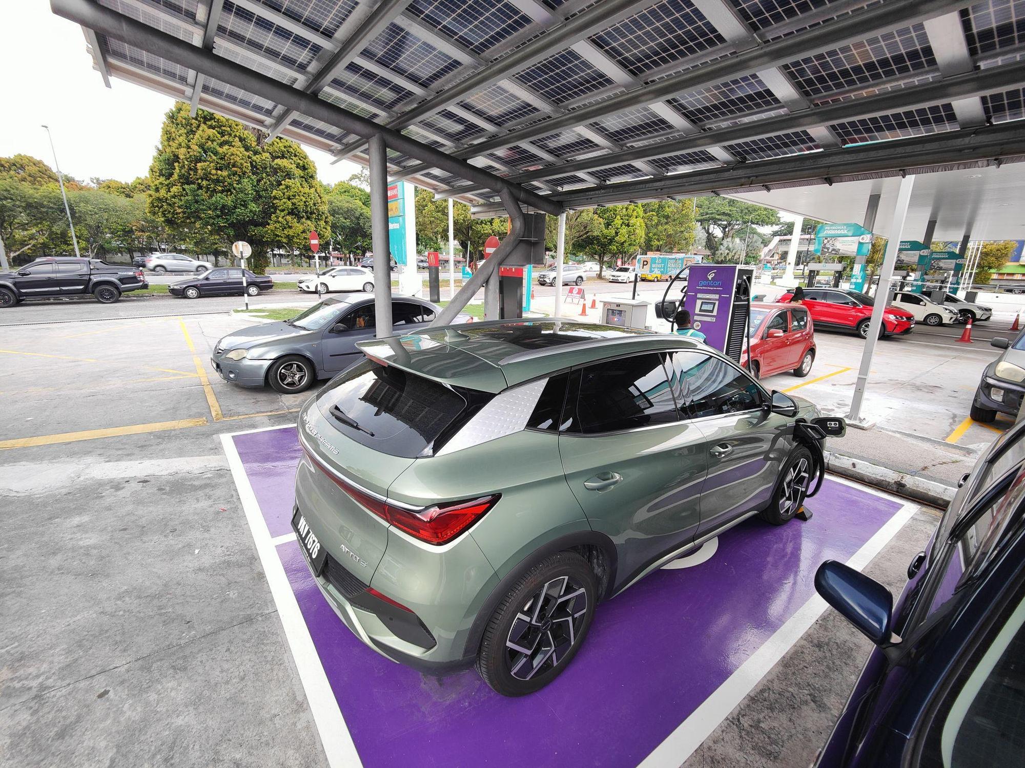 Gentari | Petronas Jalan Kolam Ayer Lama JKAL [60kW max] | Ampang ...