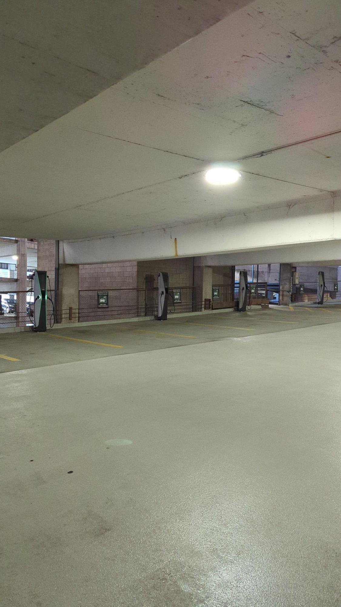 Government Center Parking Ramp | Minneapolis, MN | EV Station