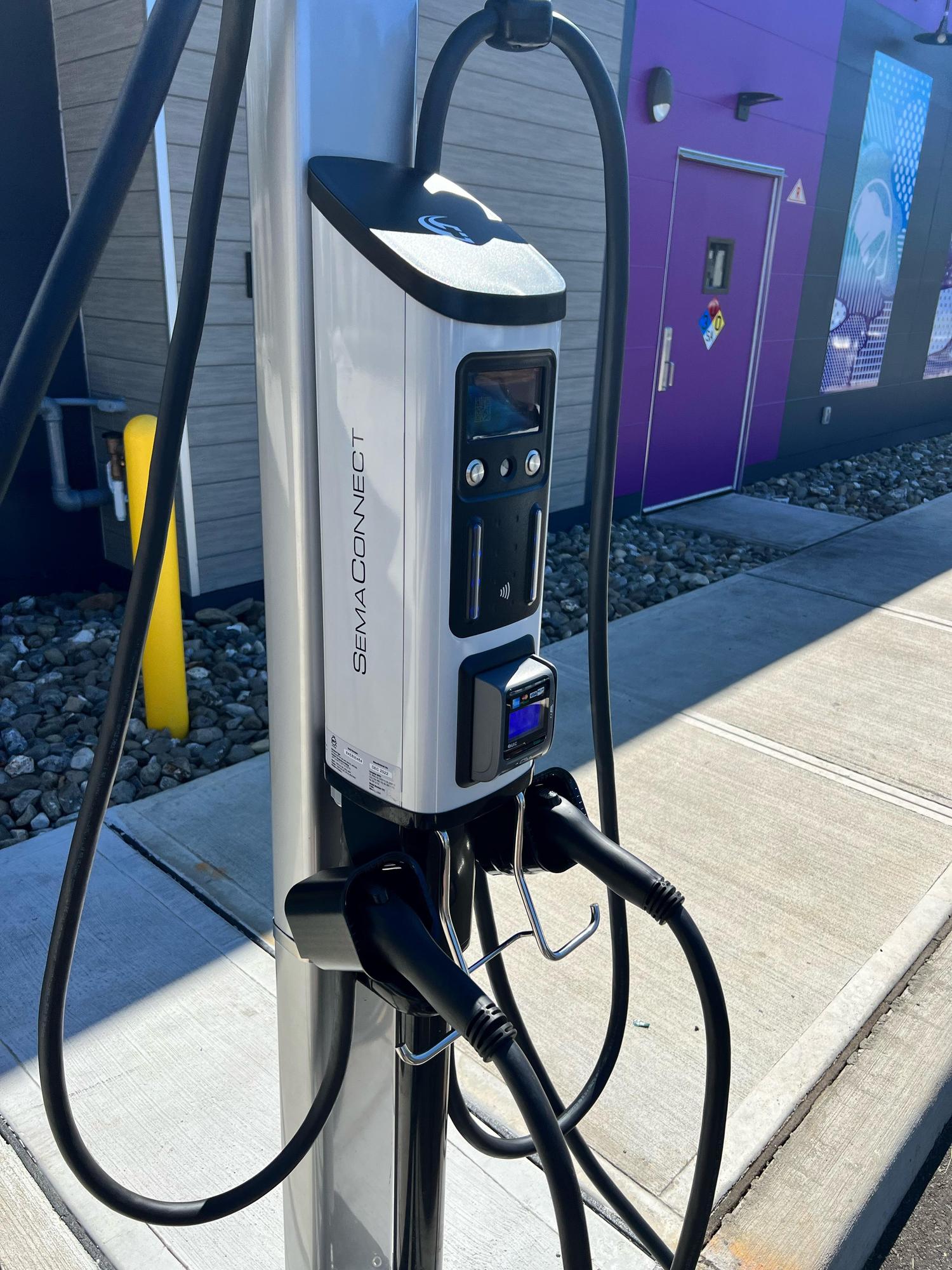 Taco Bell | North Brunswick Township, NJ | EV Station