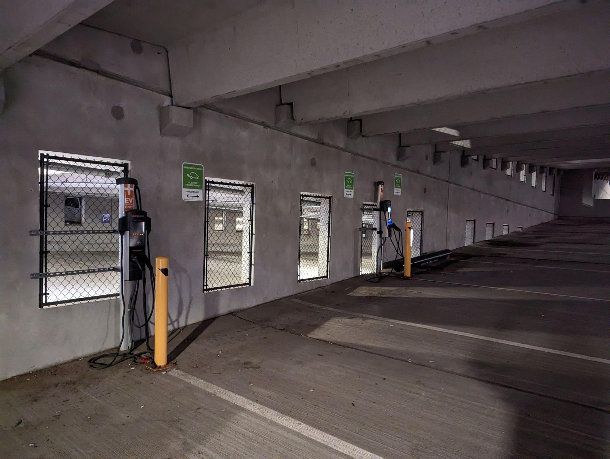 Arsenal Charles West Garage | Watertown, MA | EV Station