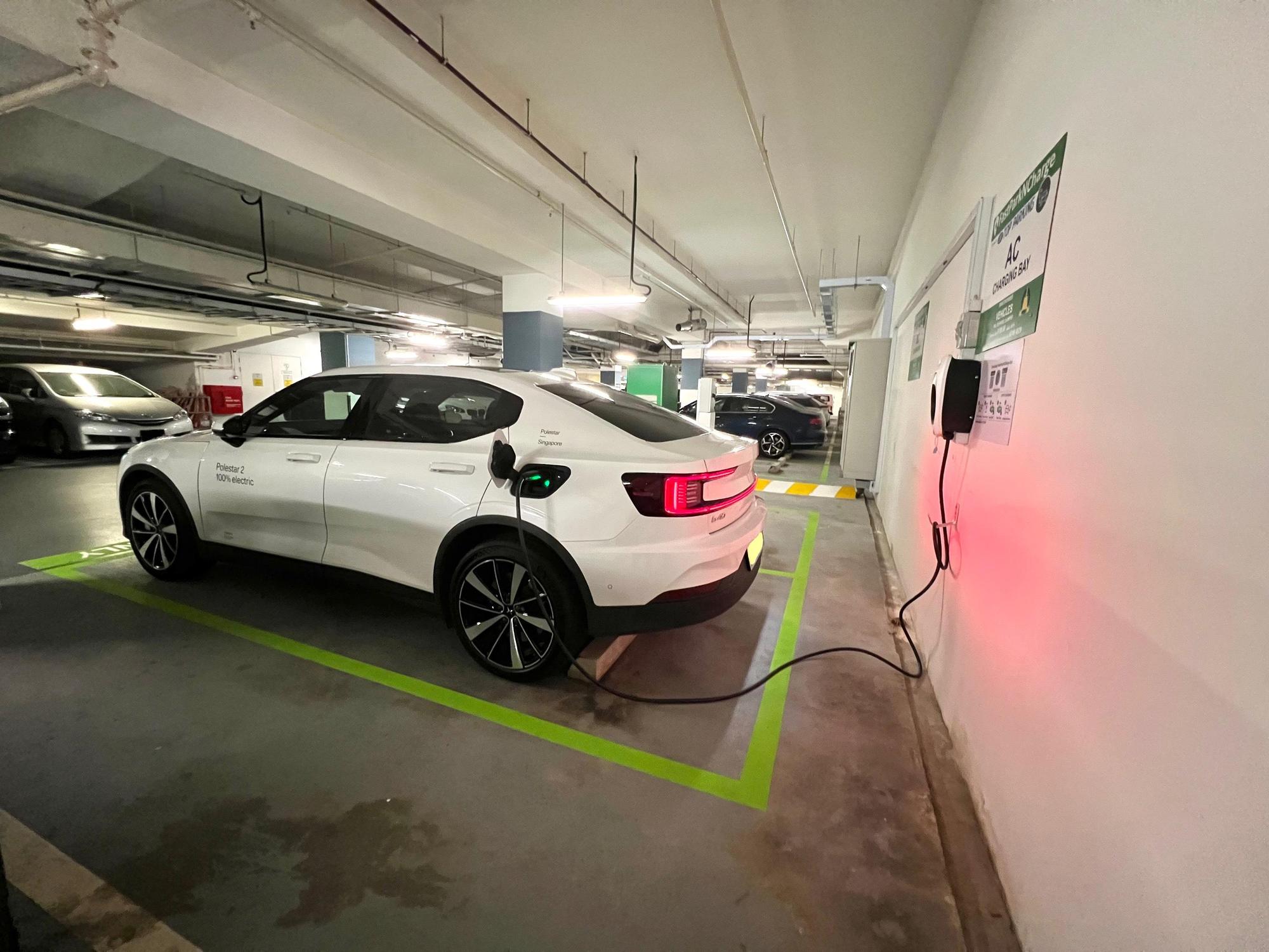 FastParkNCharge: KAP Mall | 9 King Albert Park, Singapore | EV Station