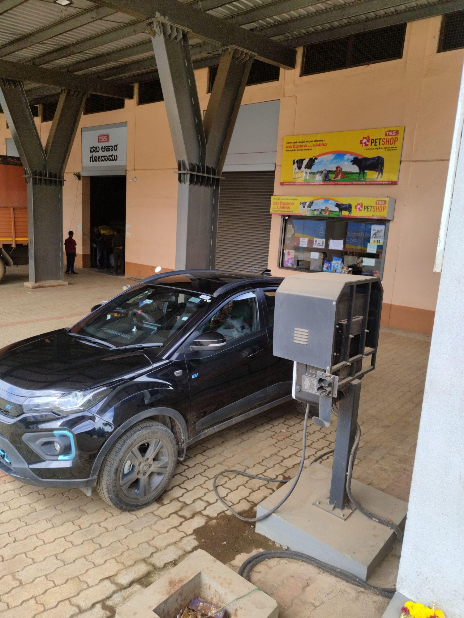 TSS Pet Shop | Sirsi, KA | EV Station