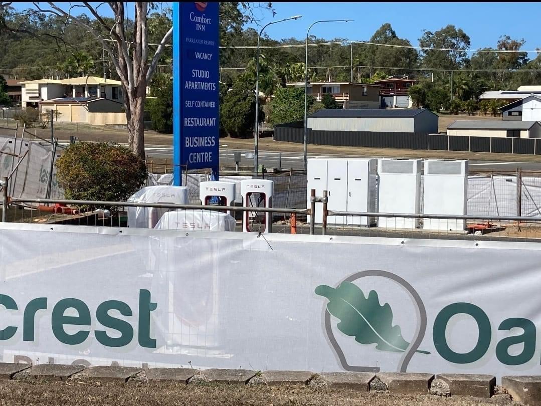 Comfort Hotel Parklands Calliope | Calliope, QLD | EV Station