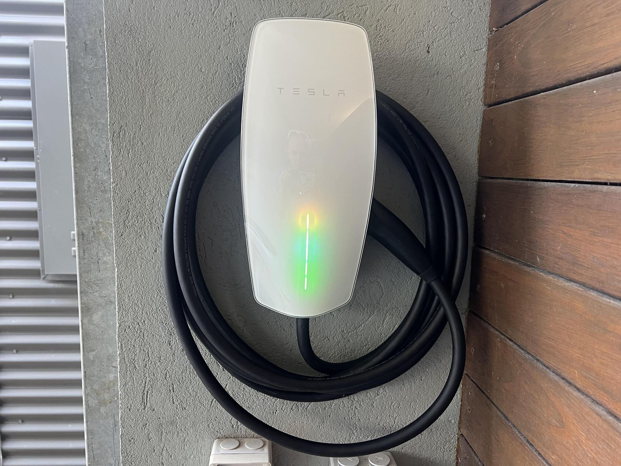 Vue De Vague | Lorne, VIC | EV Station