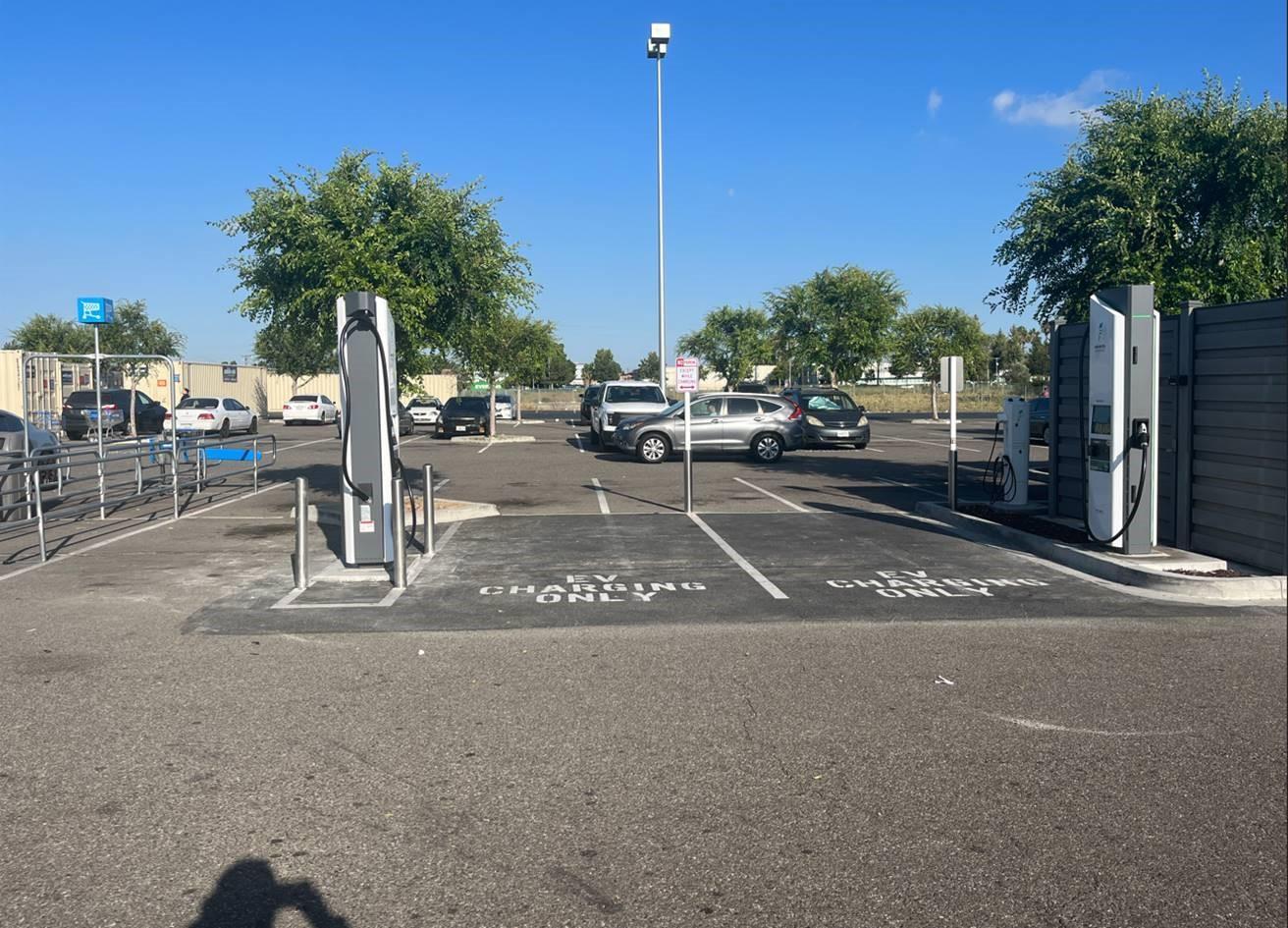 Walmart Supercenter Downey | Downey, CA | EV Station