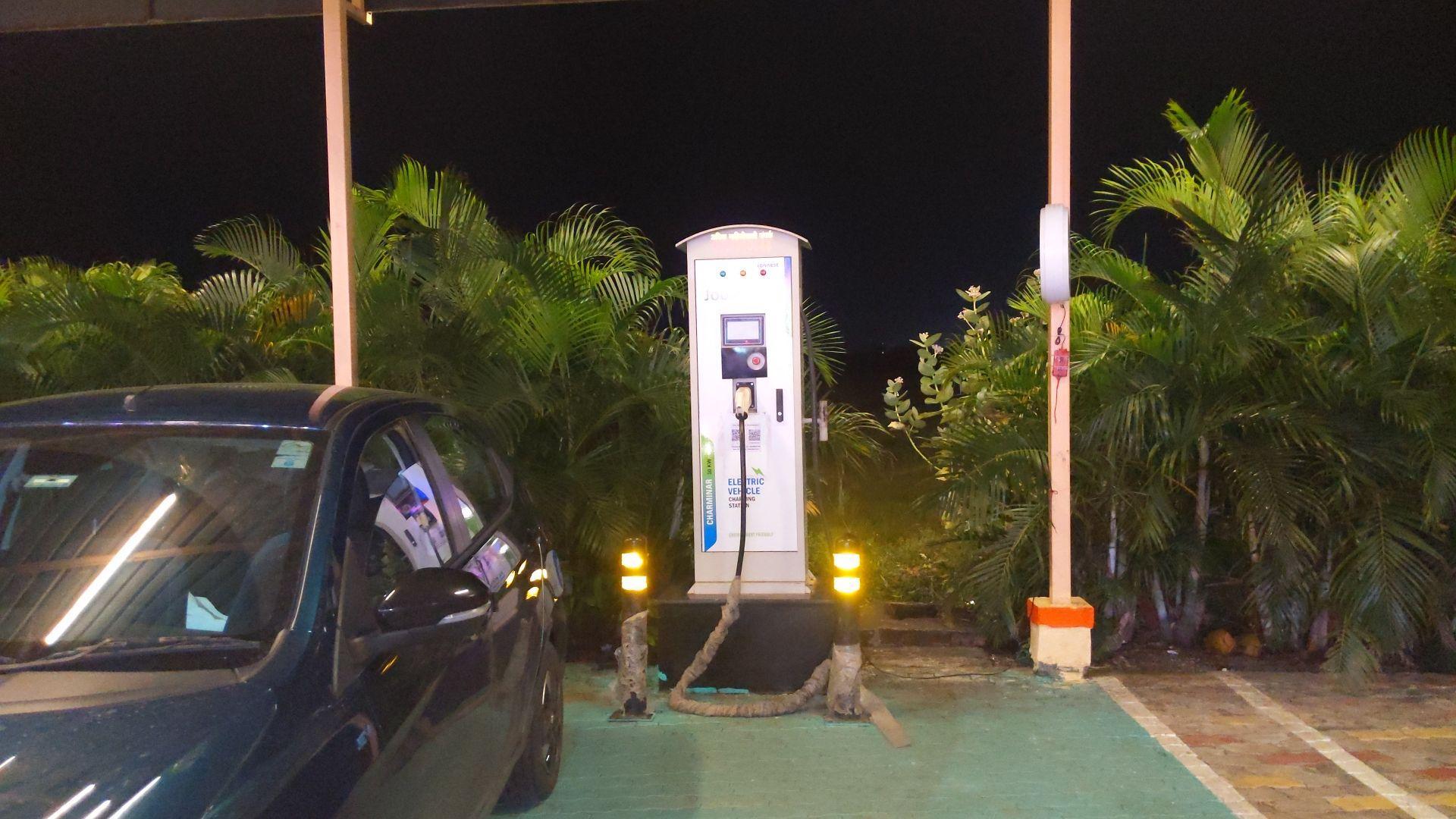 Hotel Shree Datta Digambar (Joule Point) | Jalke Bk., MH | EV Station