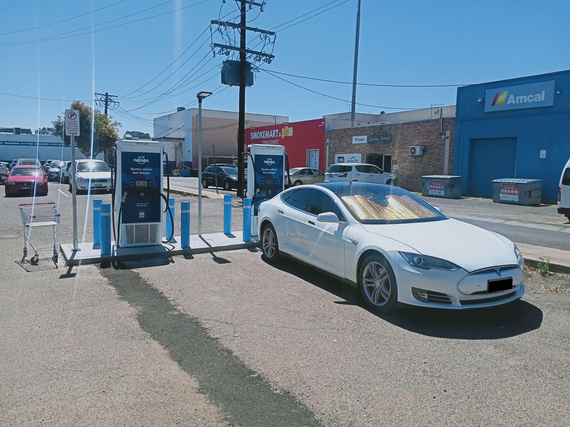 Return & Earn Moree Council Car Park | Moree, NSW | EV Station