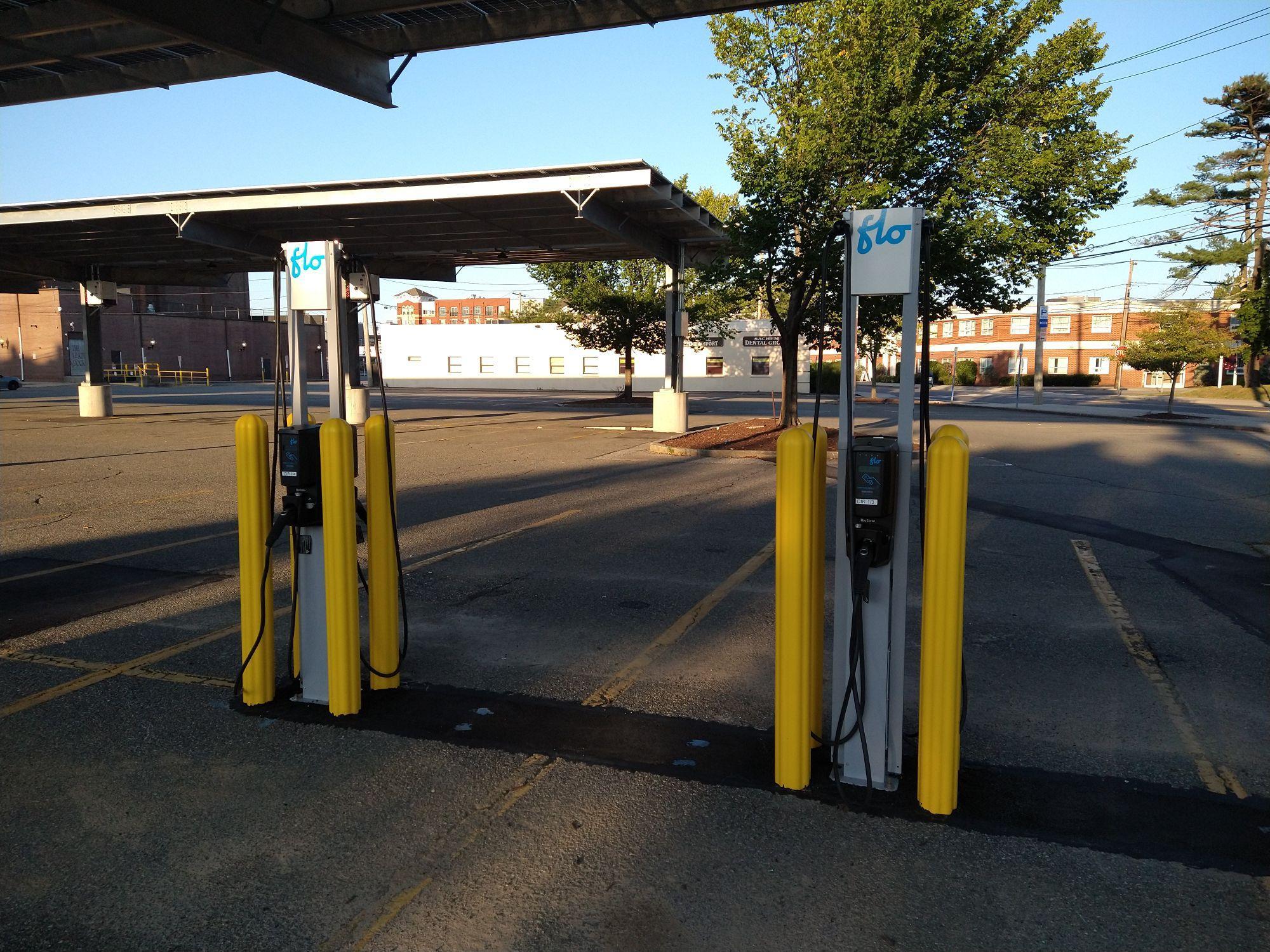 Patchogue Municipal Parking Lot | Patchogue, NY | EV Station