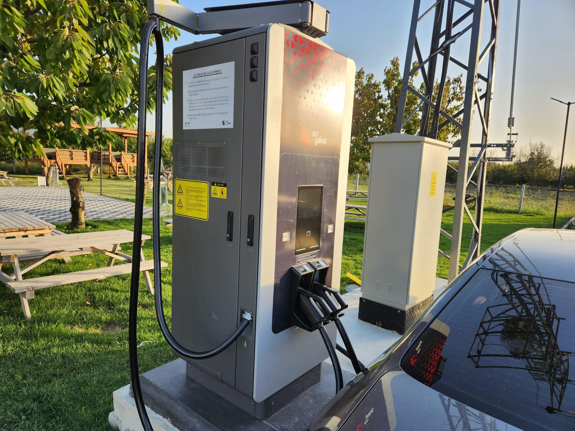 En Yakıt - No42 Restaurant Umurbey | 40.26523897633201, 26.592923441447873 | EV Station