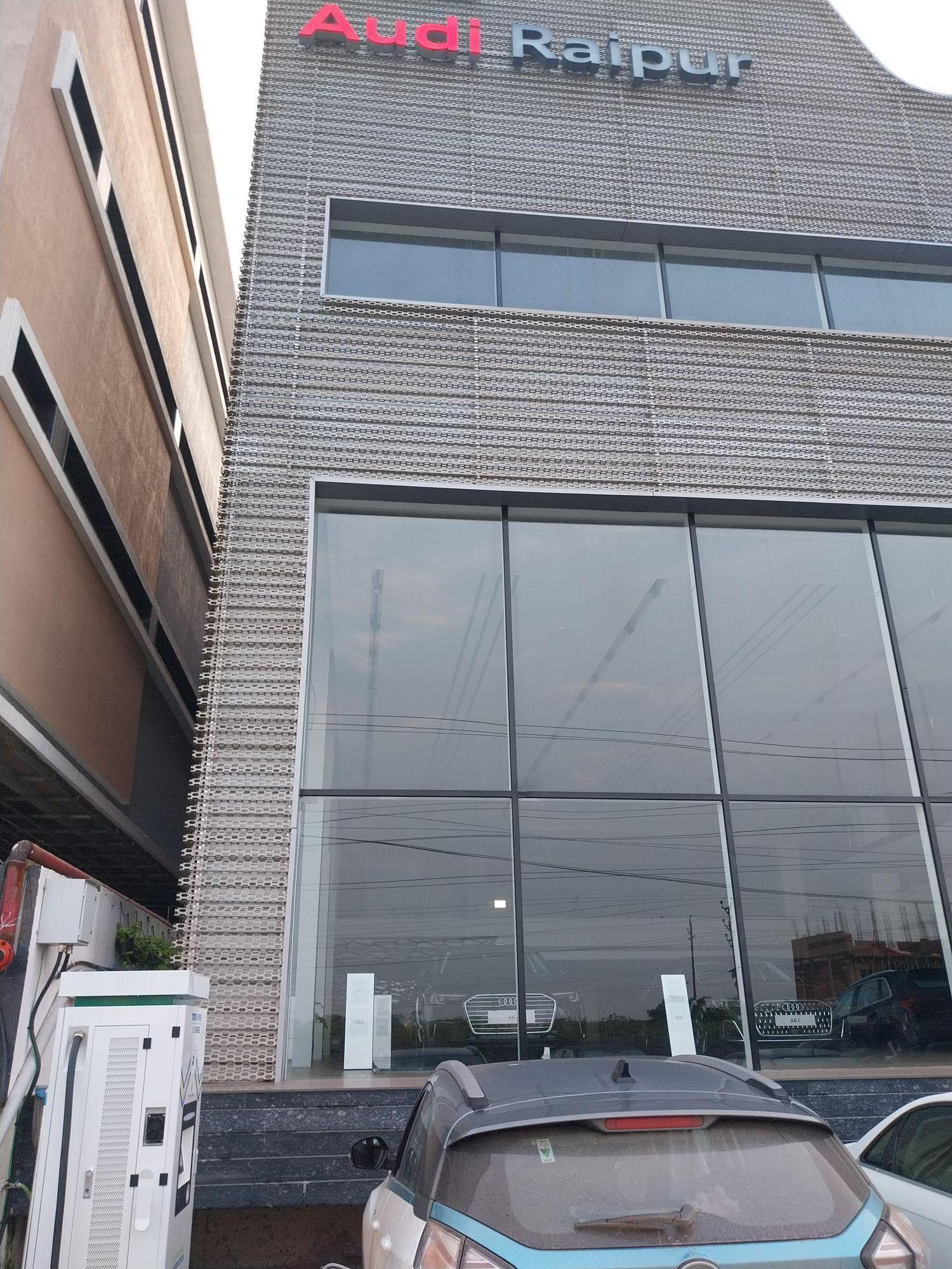 Audi Raipur | Raipur, CG | EV Station
