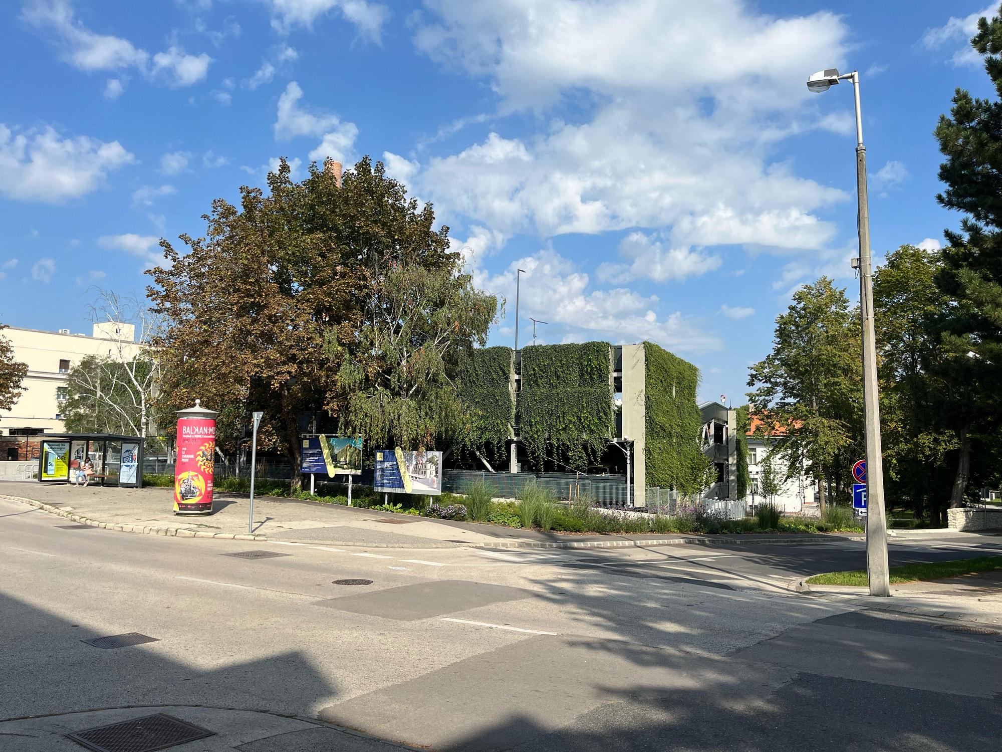 Elektro Profi Mobility Acticity Parkolóház | Veszprém, Hóvirág utca ...