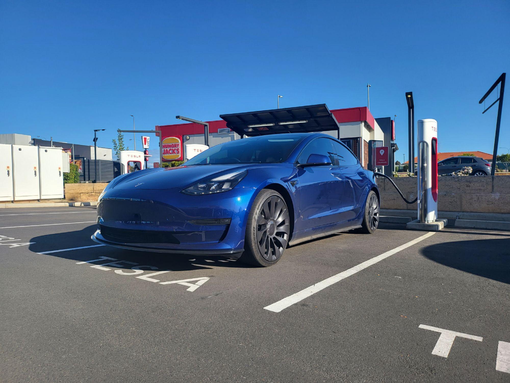 Eaton Fair Shopping Centre | Eaton, WA | EV Station