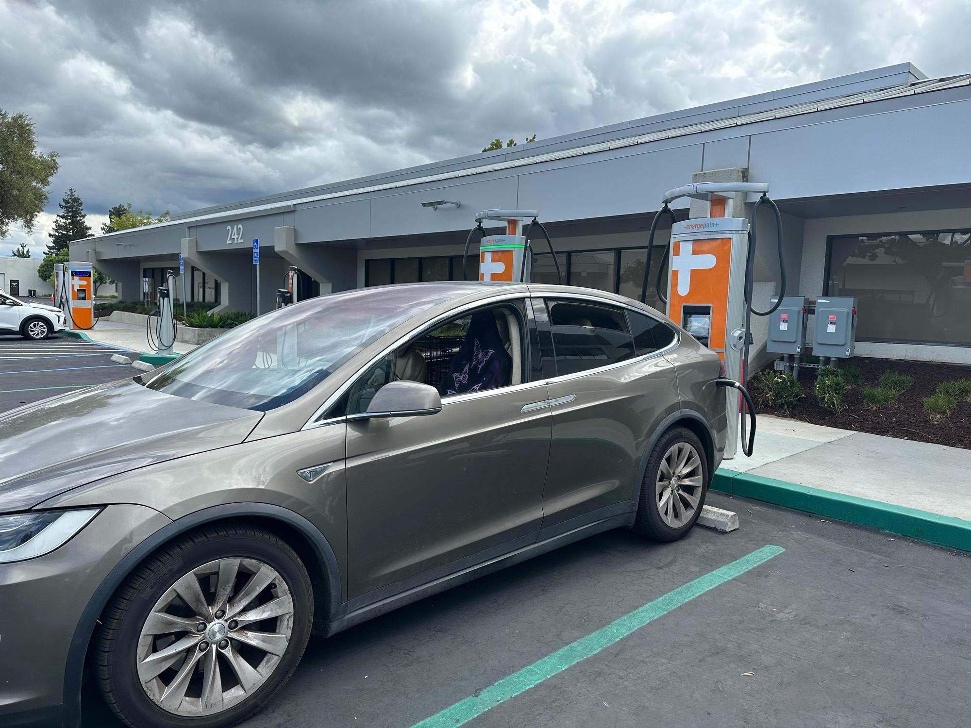 ChargePoint HQ - 242 E Hacienda Ave | Campbell, CA | EV Station