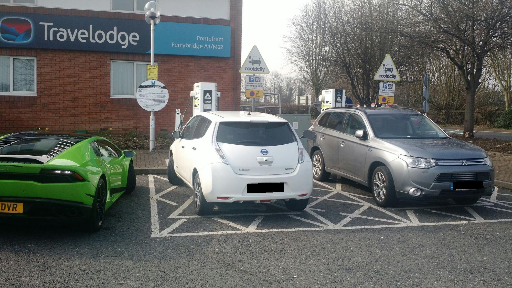 Moto Ferrybridge (1) | Moto Services, M62 Motorway Jct 33 / A1(M ...