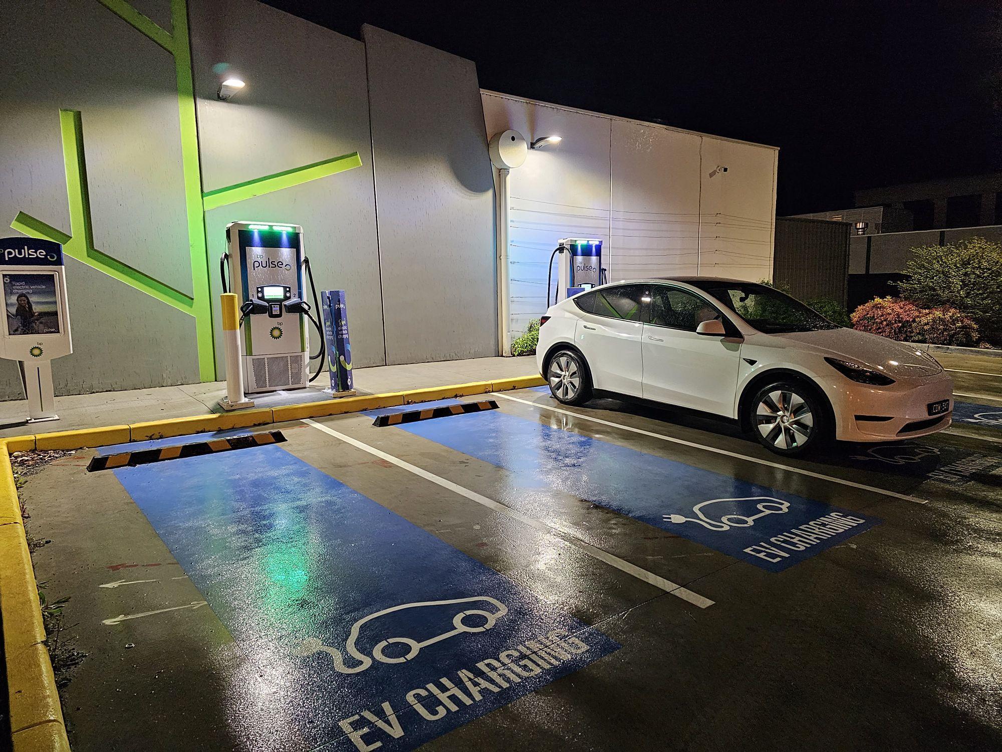 bp Merrifeld | Mickleham, VIC | EV Station