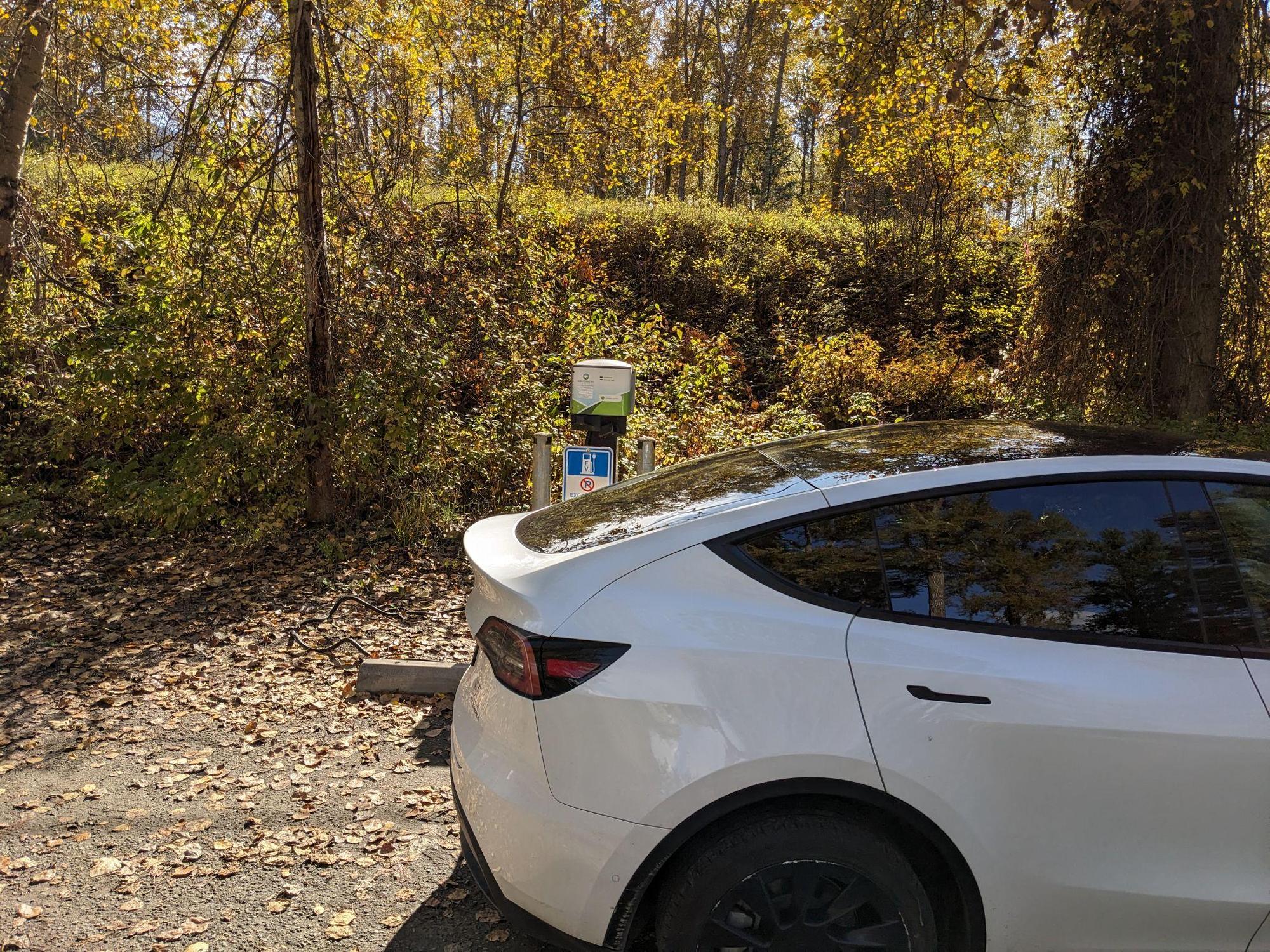 Little Fort Rest Area | Little Fort, BC | EV Station