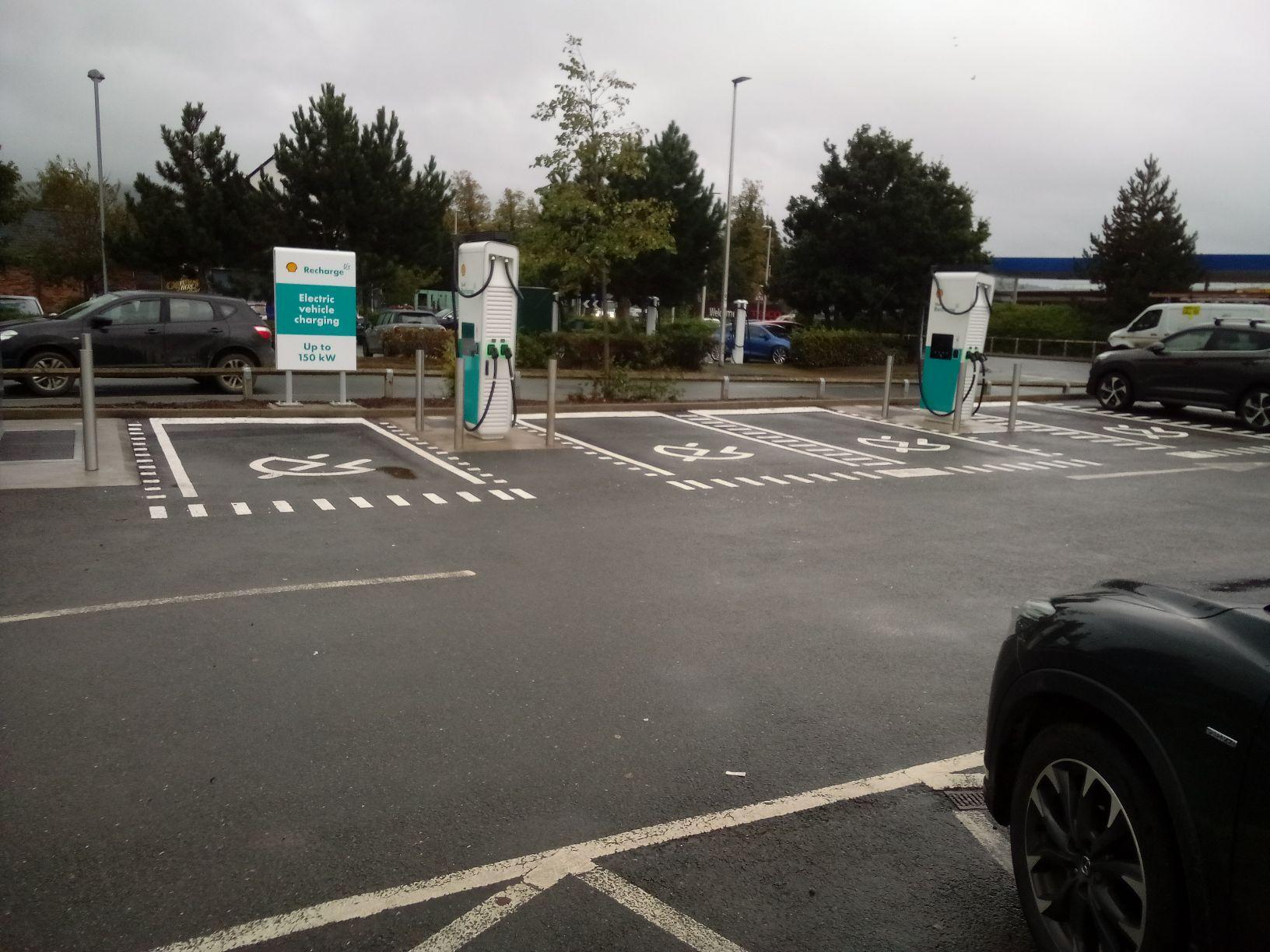 ALDI Welshpool | 24 Clerk's Ct, Mill Ln, Welshpool SY21 7JA, UK | EV ...