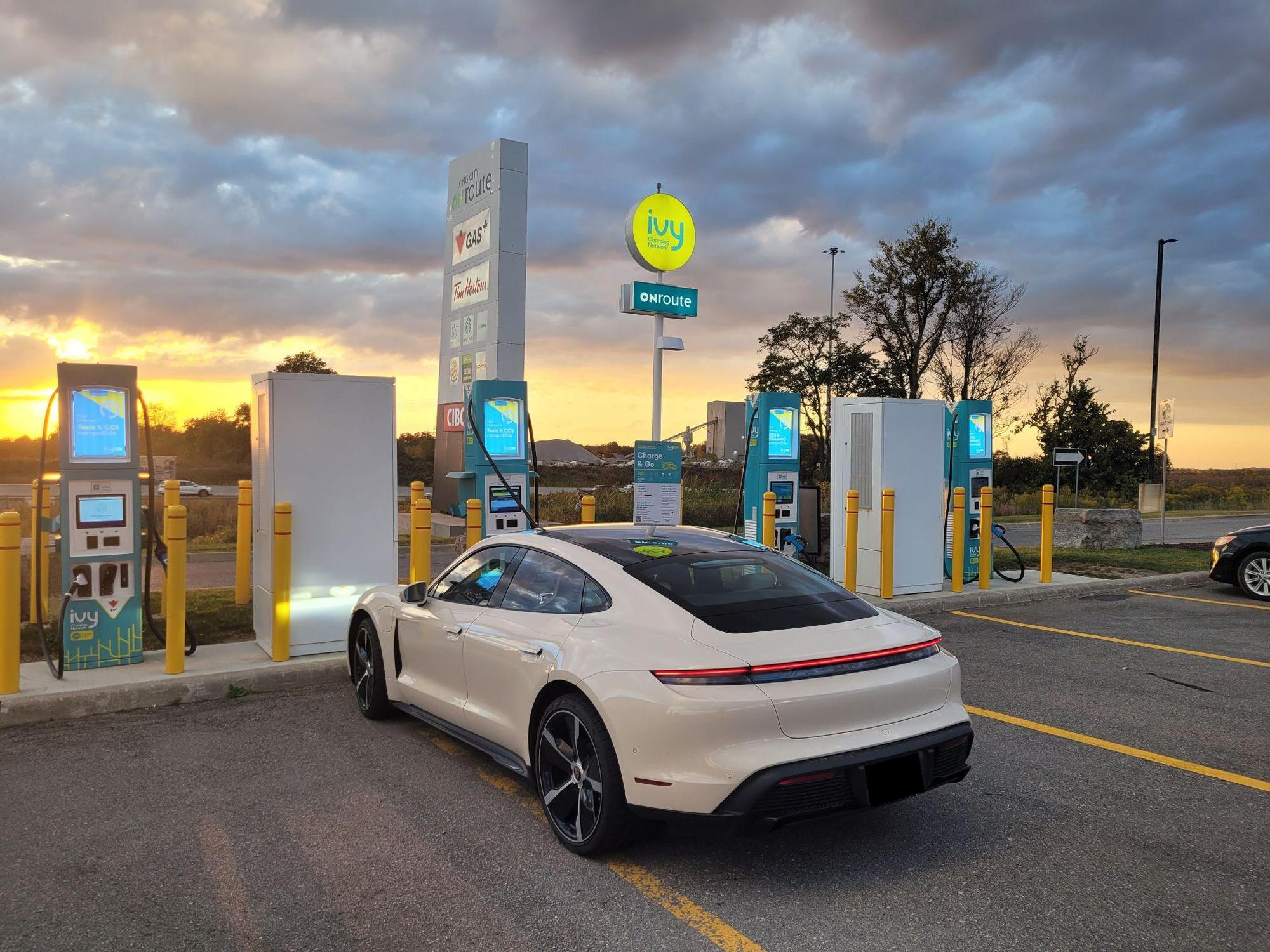 ONroute King City | Vaughan, ON | EV Station