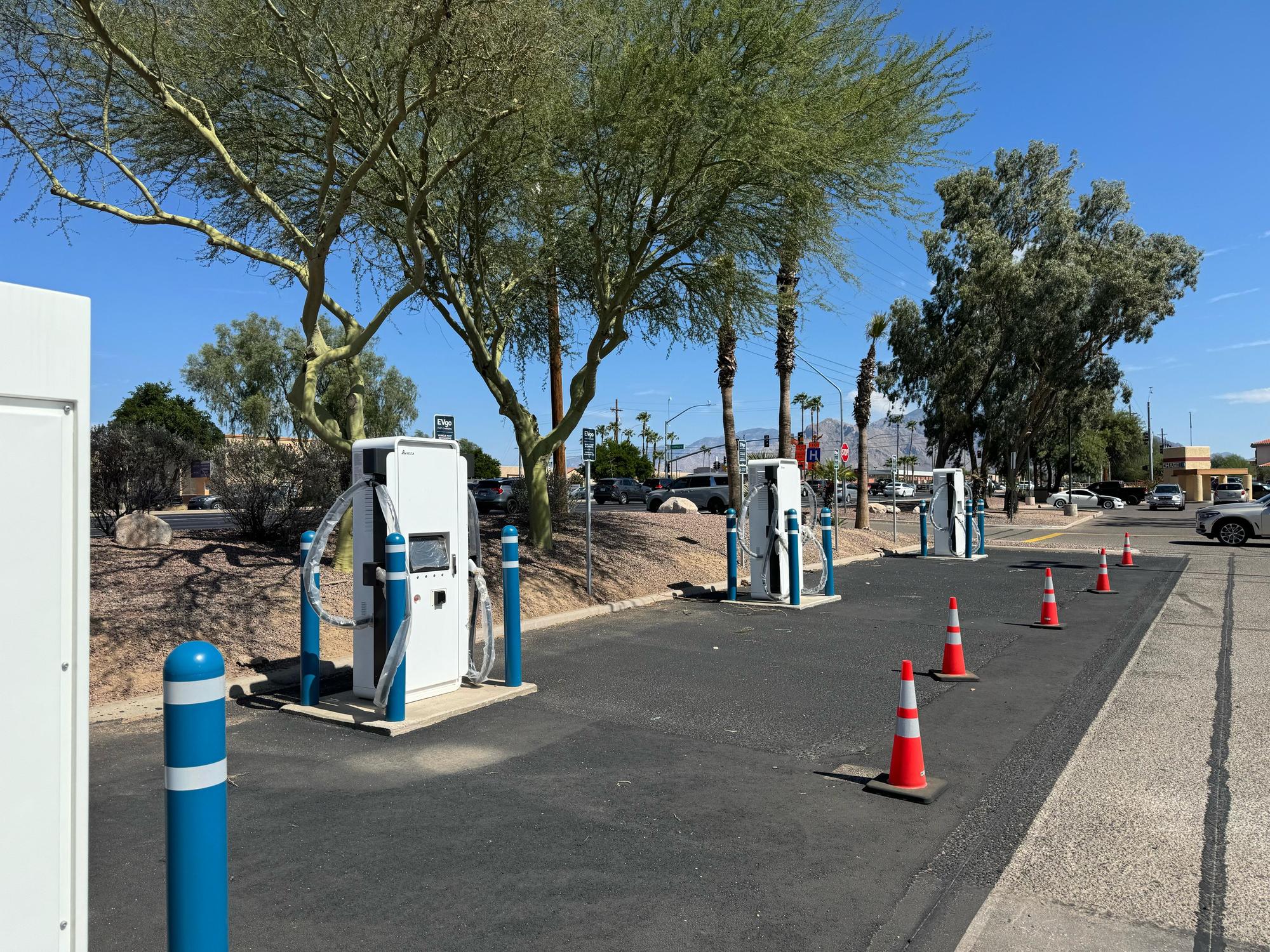 Thornydale Plaza - Target | Tucson, AZ | EV Station