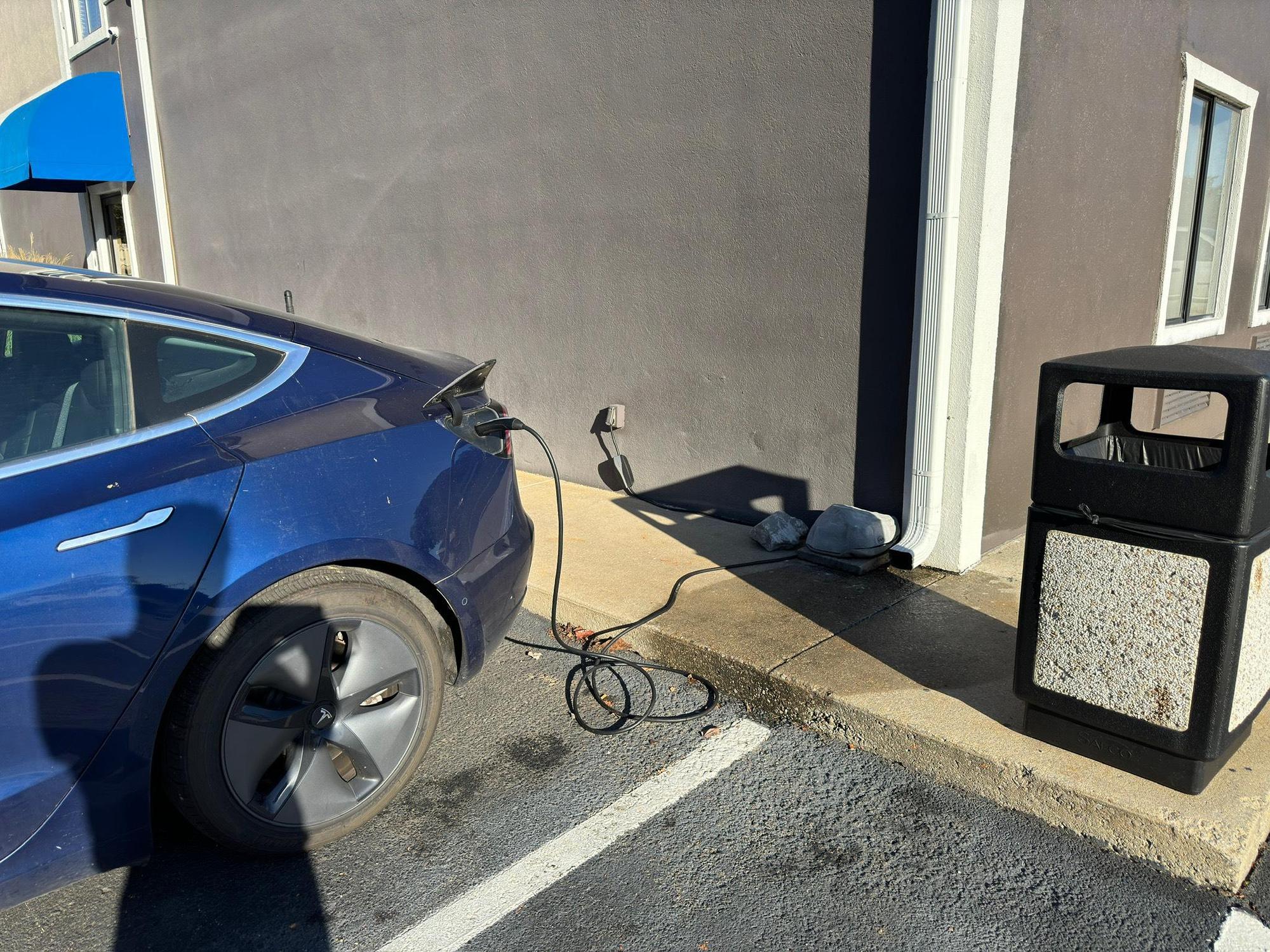 Best Western River City Hotel | Decatur, AL | EV Station