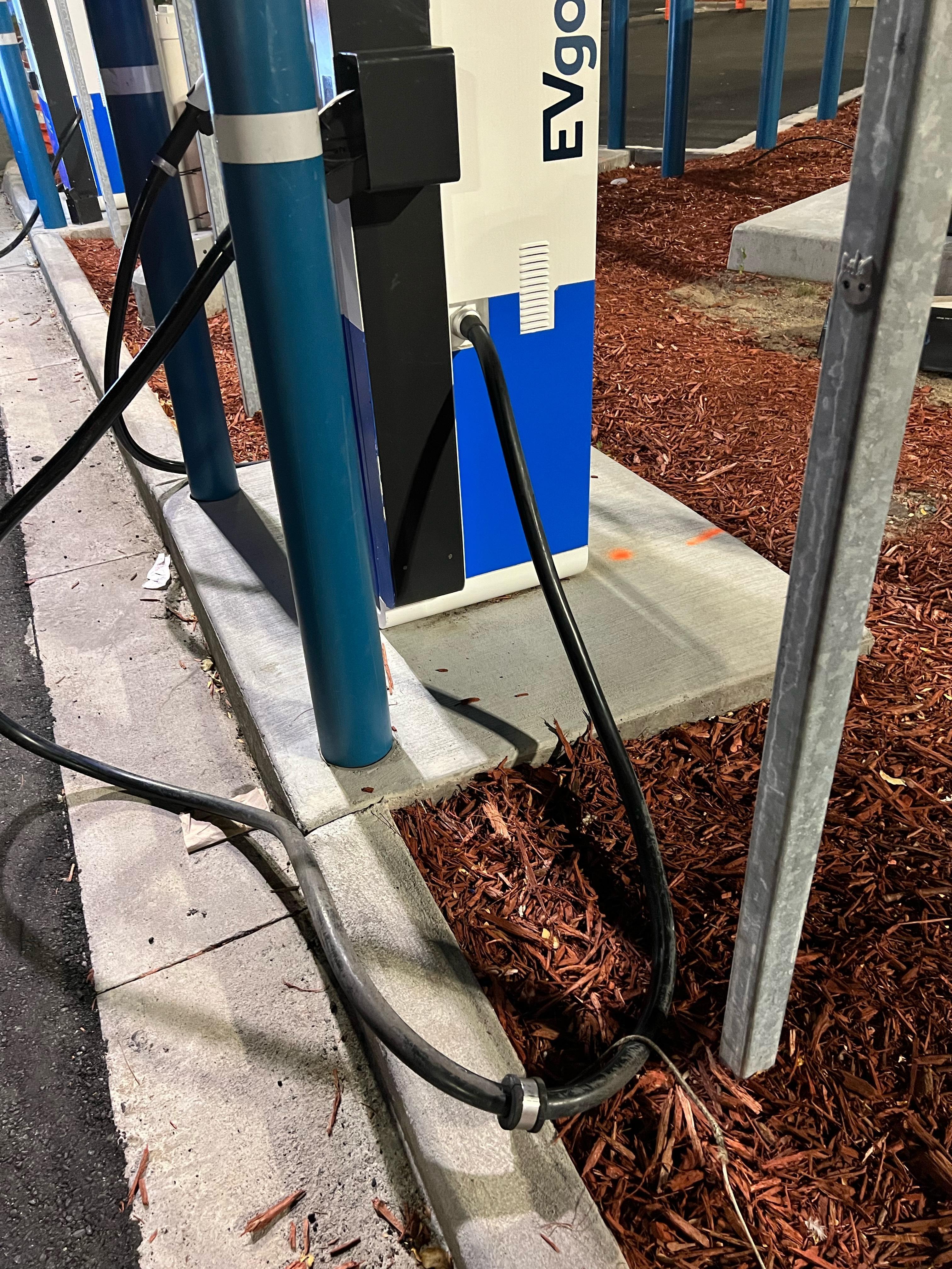 Target Roseville | Roseville, MN | EV Station
