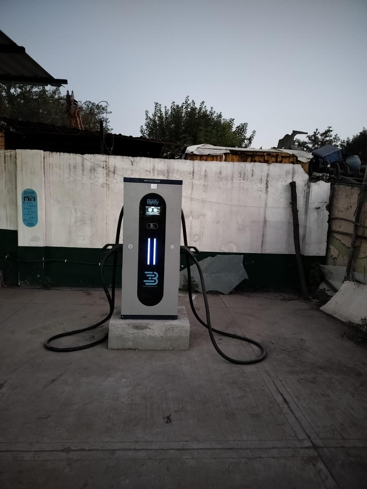 Bijlify 60KW CCS2 Charger_ IGL Okhla CNG station | Delhi, DL | EV Station