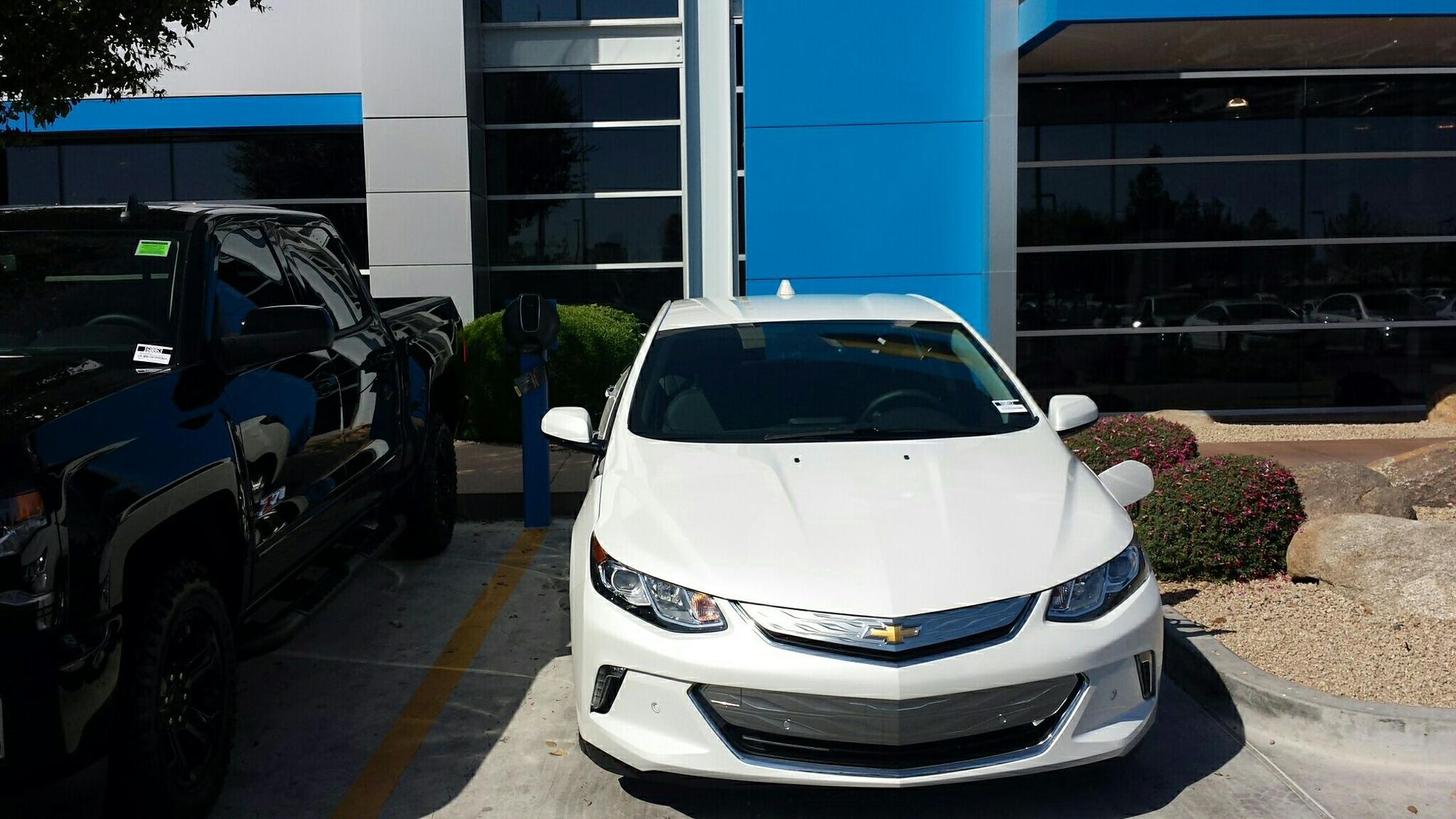 Freeway Chevrolet | Chandler, AZ | EV Station