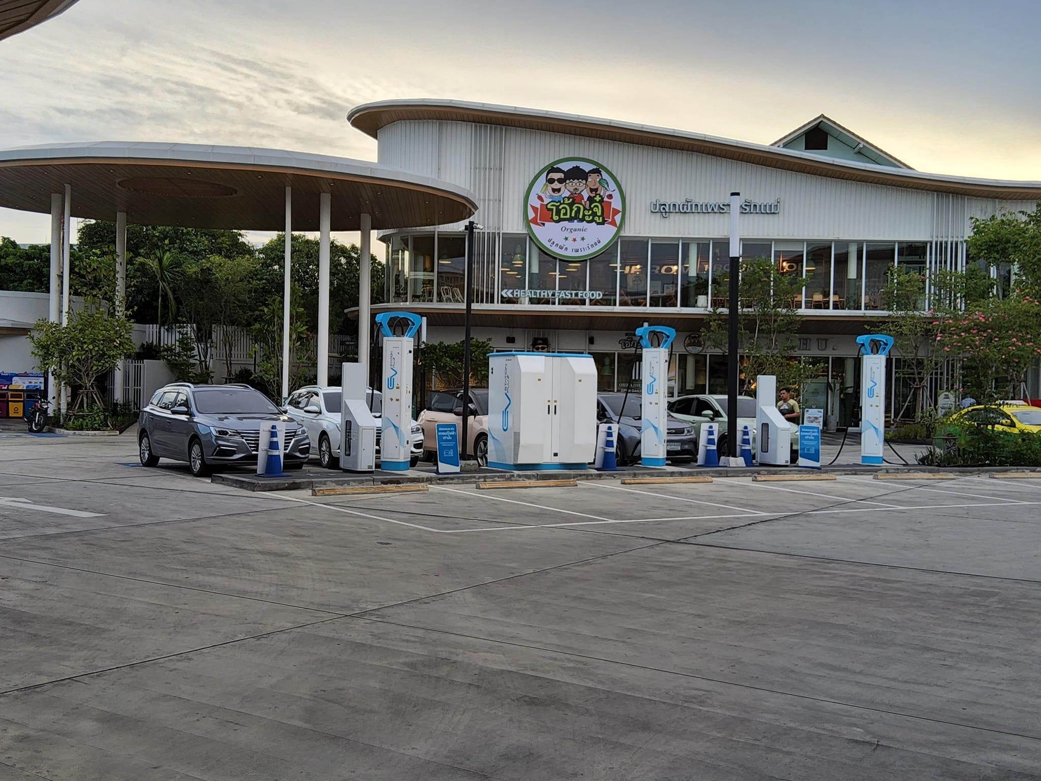 PTT Station Flagship Vibhavadi Rangsit 62 | 599 Vibhavadi Rangsit, Khwaeng Talat Bang Khen, Khet ...