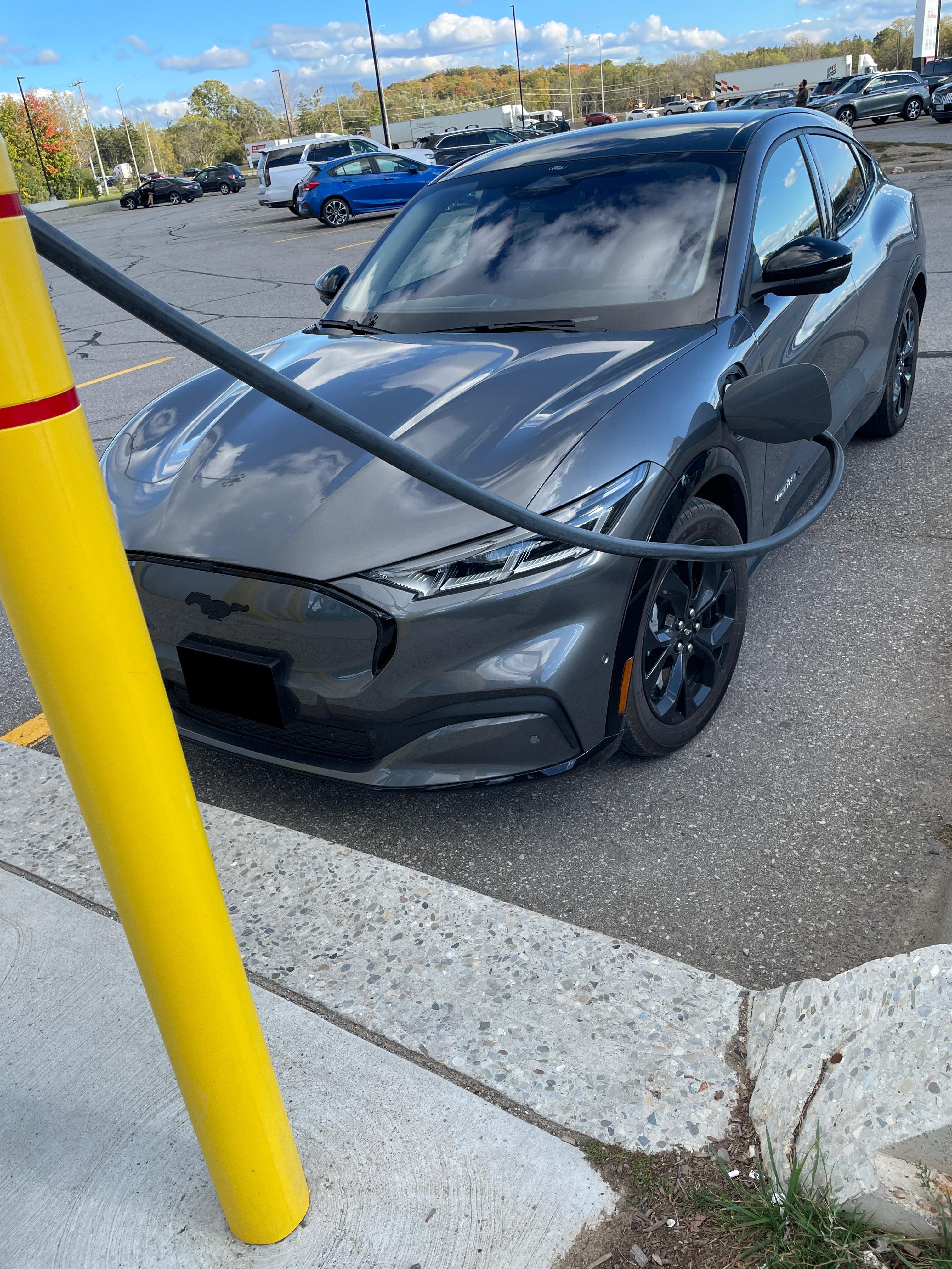 ONroute Cambridge North 401-Westbound | Cambridge, ON | EV Station