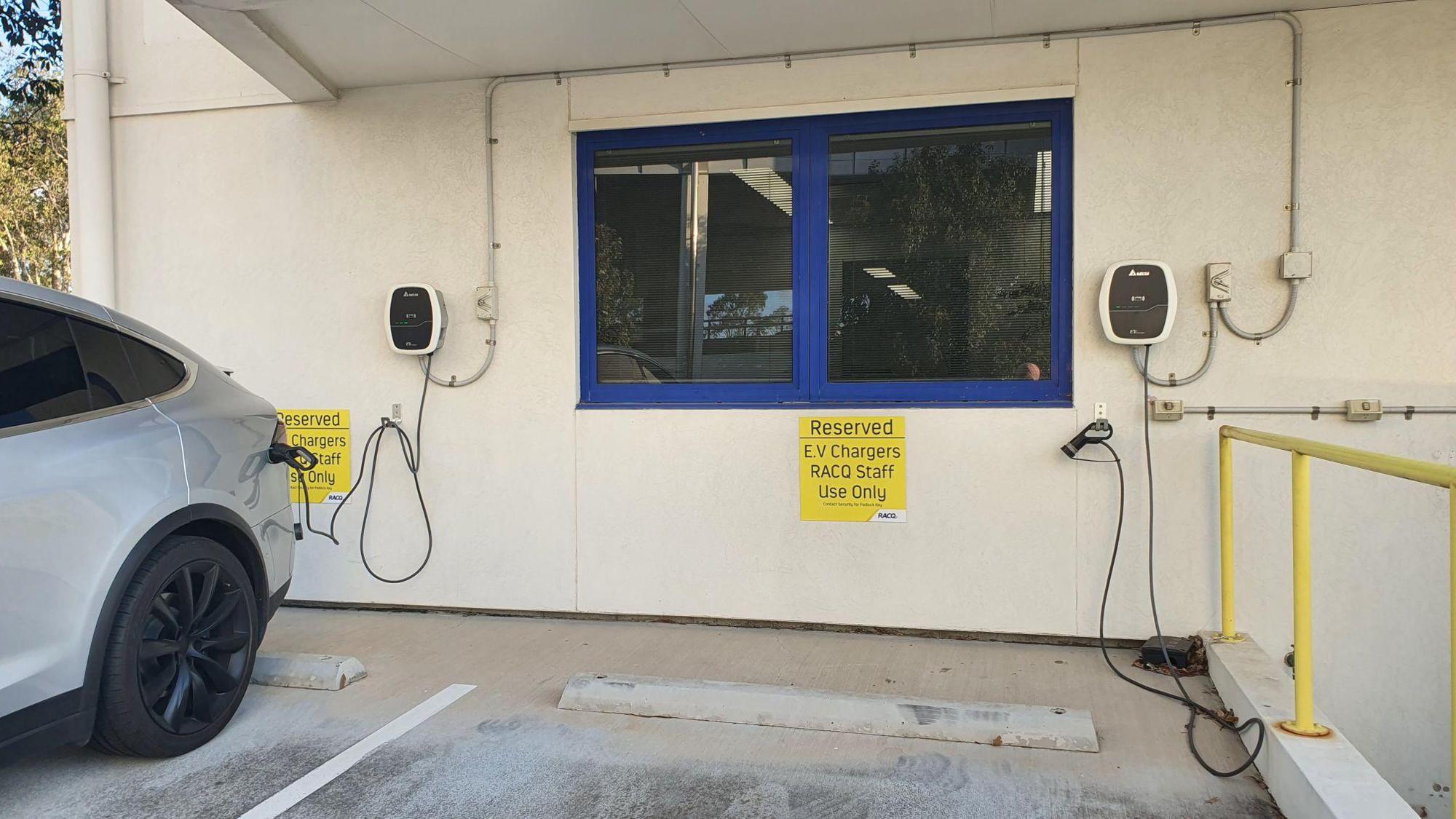 RACQ | Eight Mile Plains, QLD | EV Station