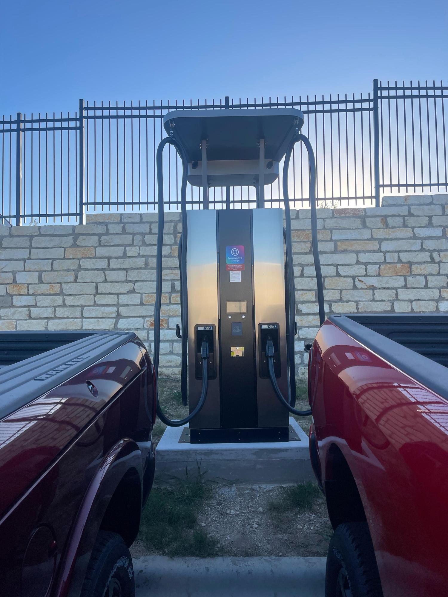 Covert Buick GMC Bee Cave | Austin, TX | EV Station