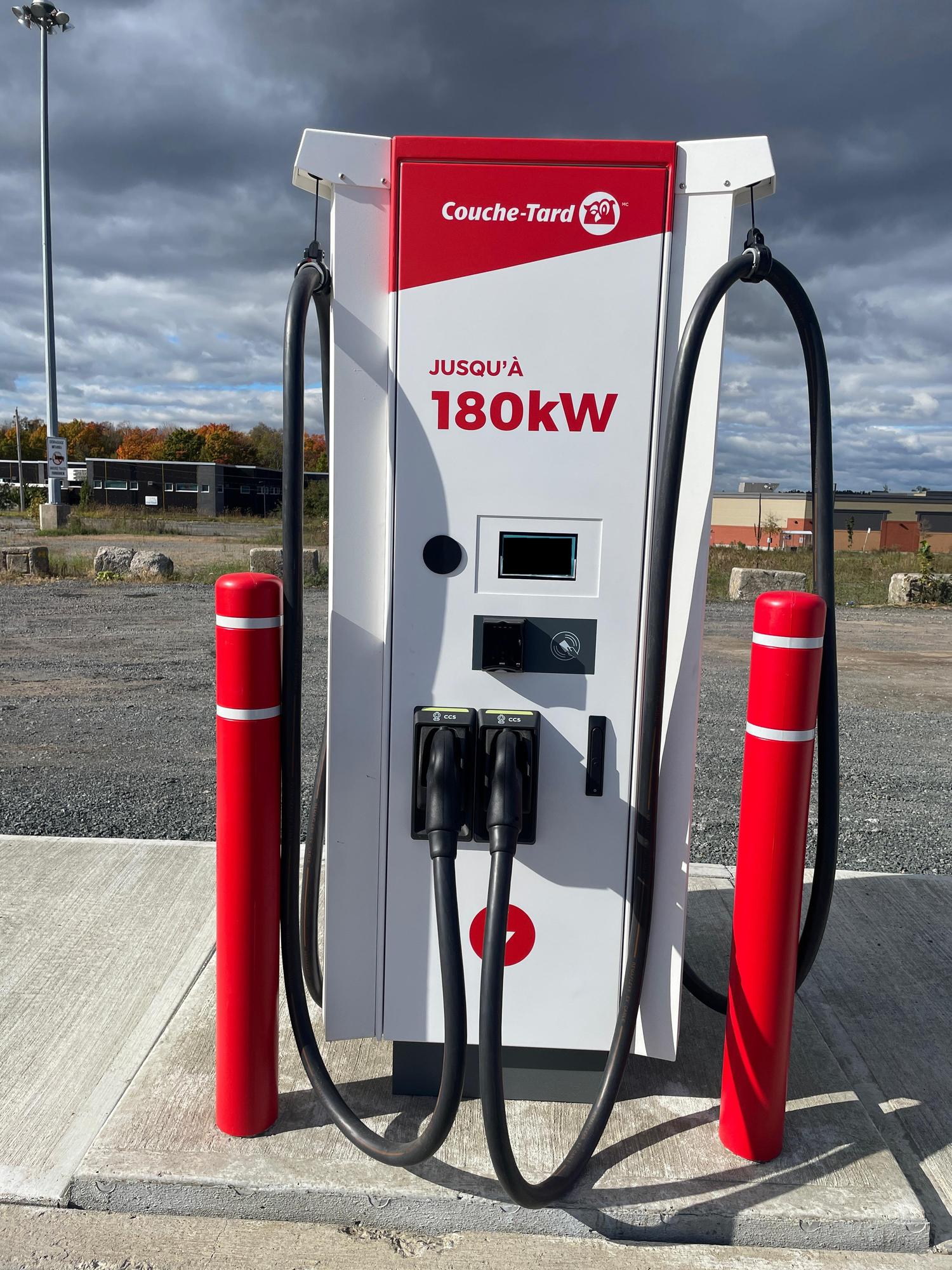 Couche-Tard - Lévis Routes des Rivieres | Saint-Nicolas, QC | EV Station