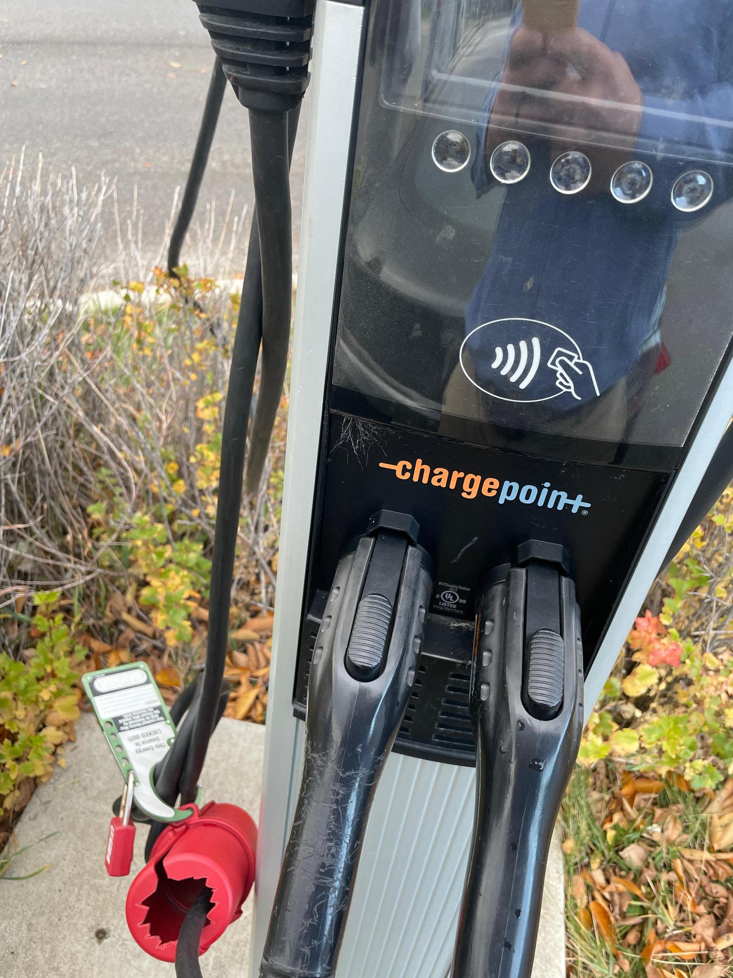 TELUS Spark Science Centre (South) | Calgary, AB | EV Station