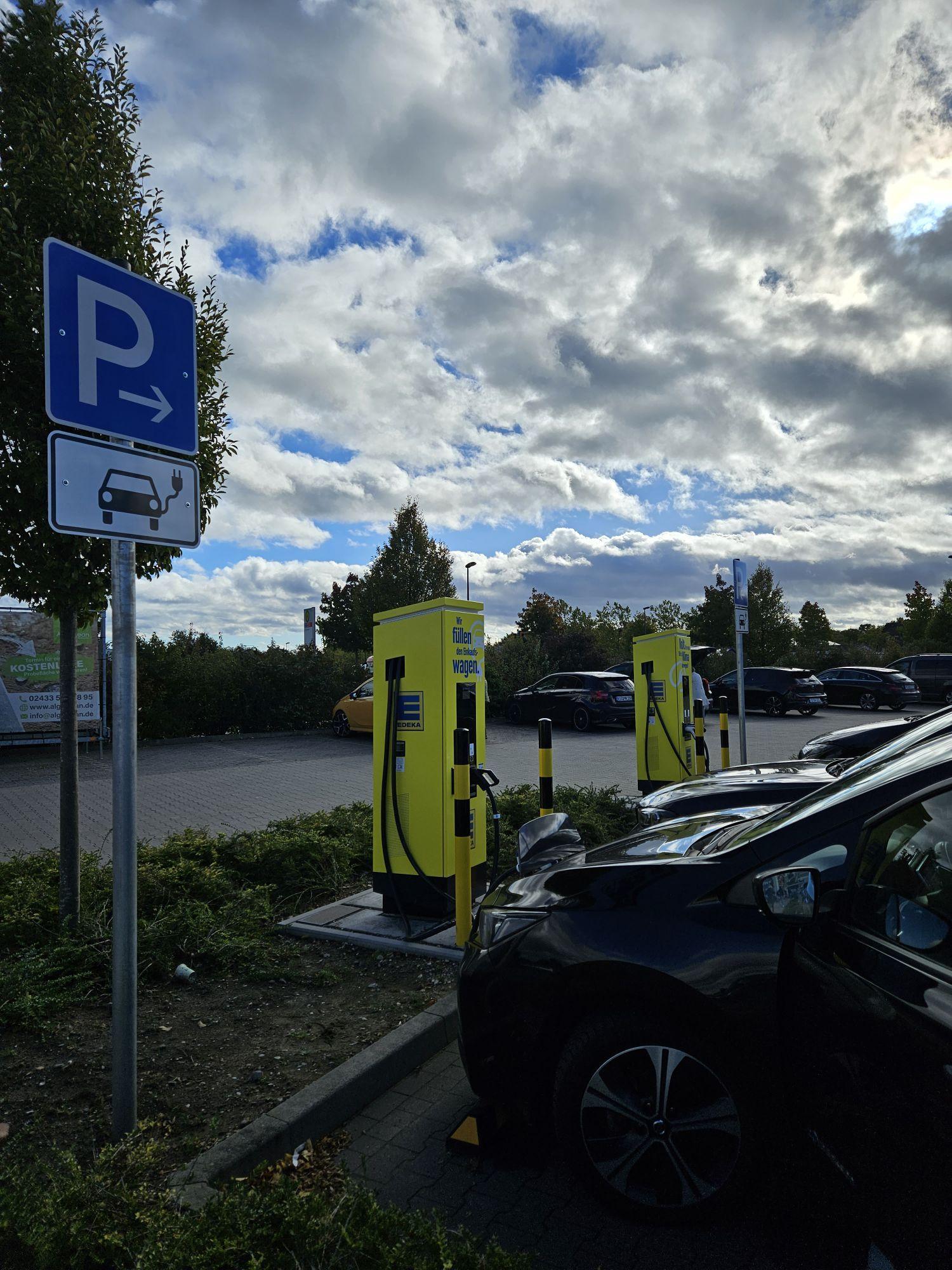 E Center Nettersheim | Meerbusch, NRW | EV Station