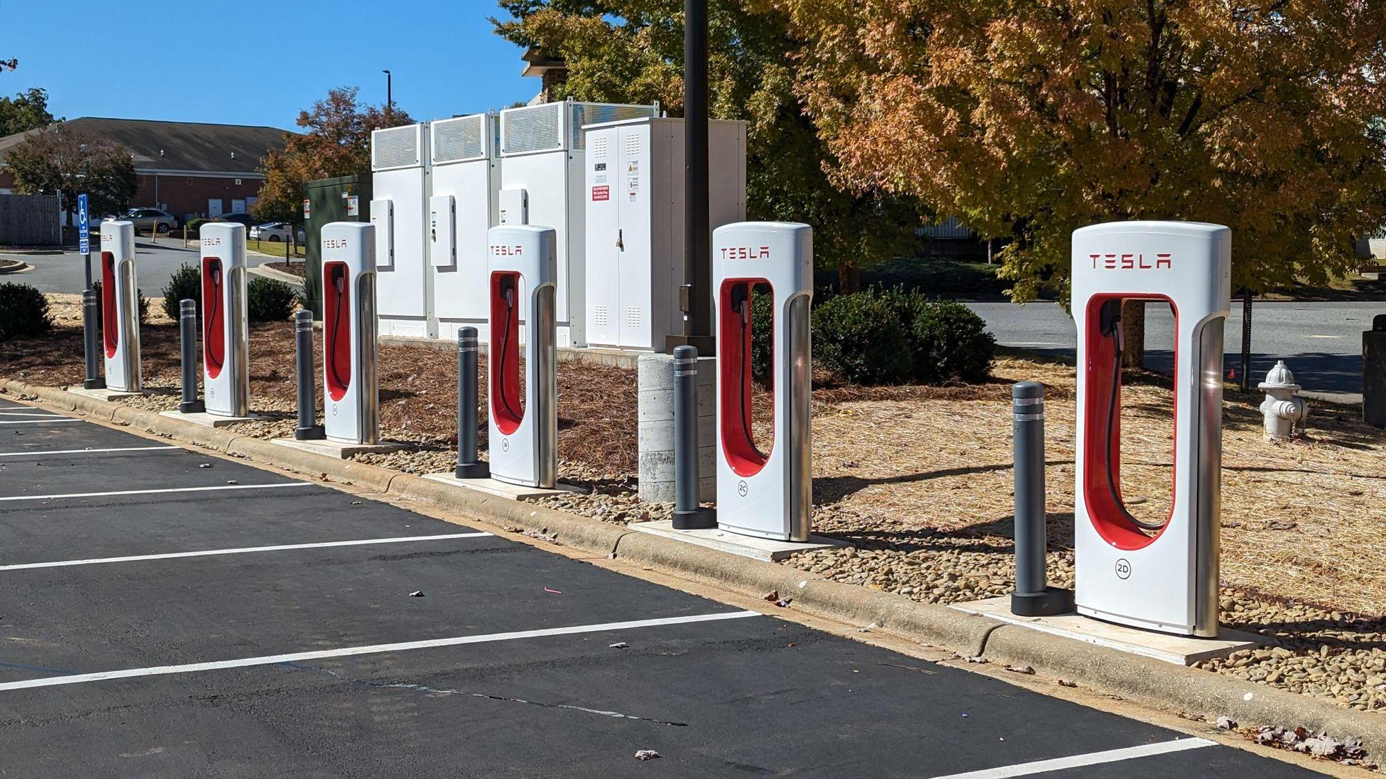 Cornerstone Commons | Fort Mill, SC | EV Station