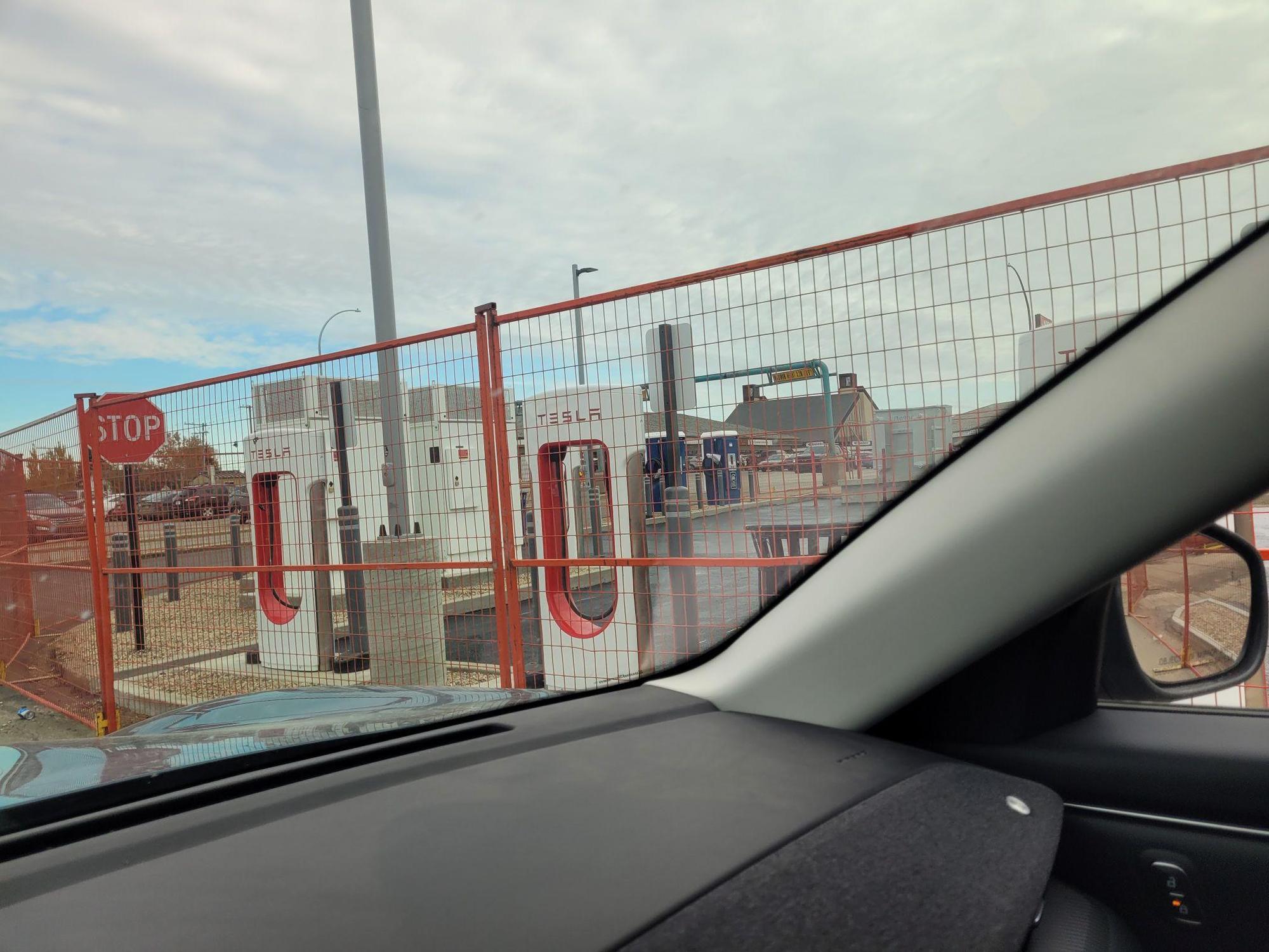 Parkland Mall (FLO) | Yorkton, SK | EV Station