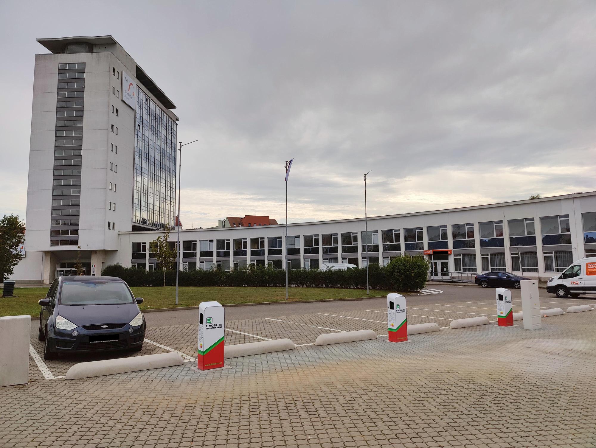 BVV hlavní vchod | Výstaviště 405/1, 603 00 Brno-střed, Czechia | EV ...