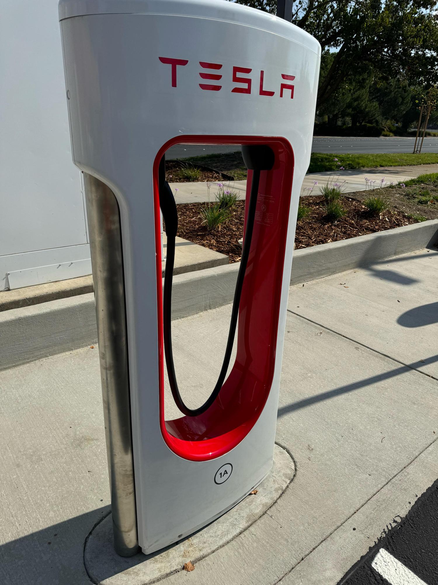Roseville Shopping Center - Target | Roseville, CA | EV Station