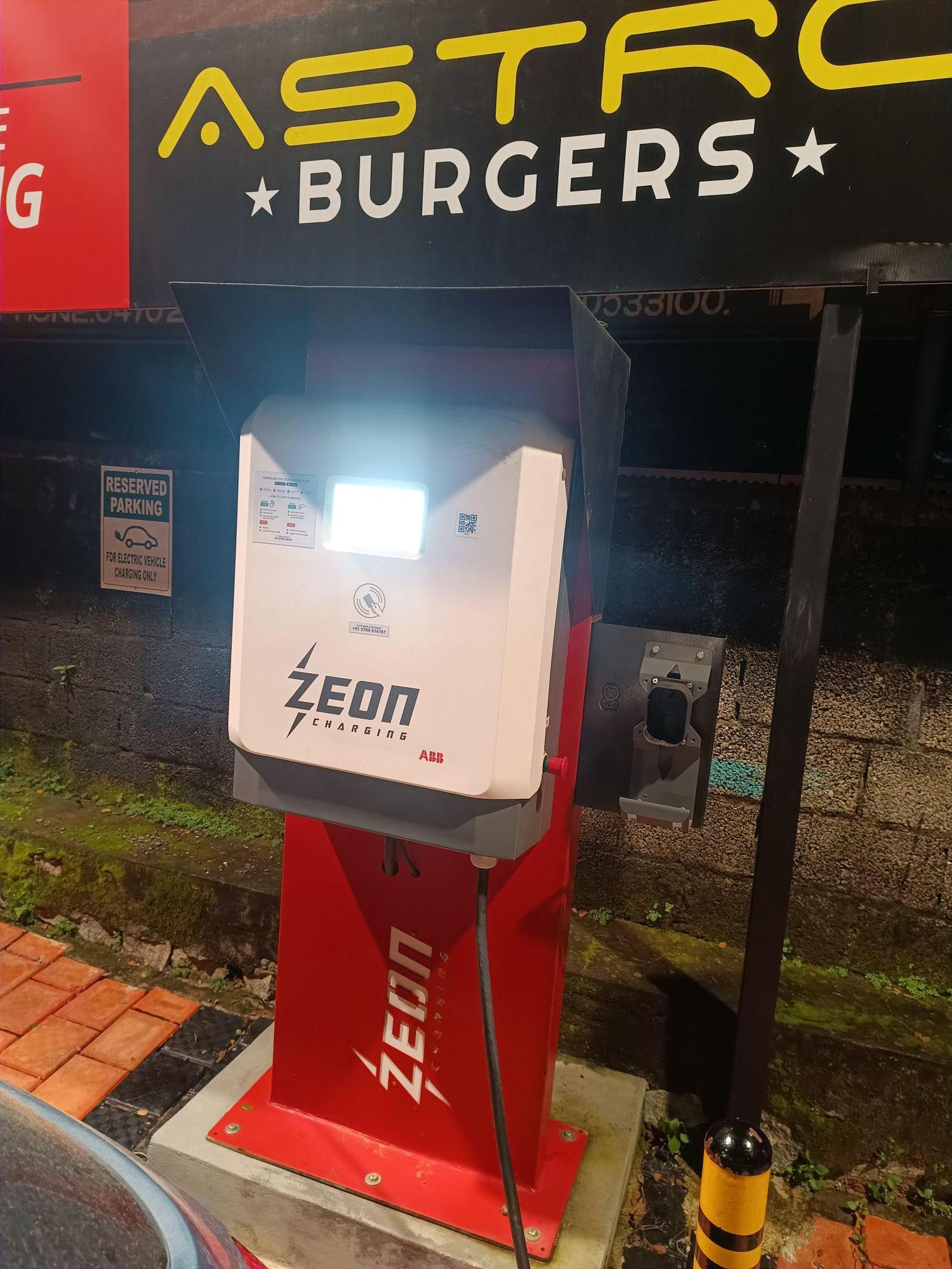 Astro Burgers | DC Fast Charger | Zeon | Attingal, KL | EV Station