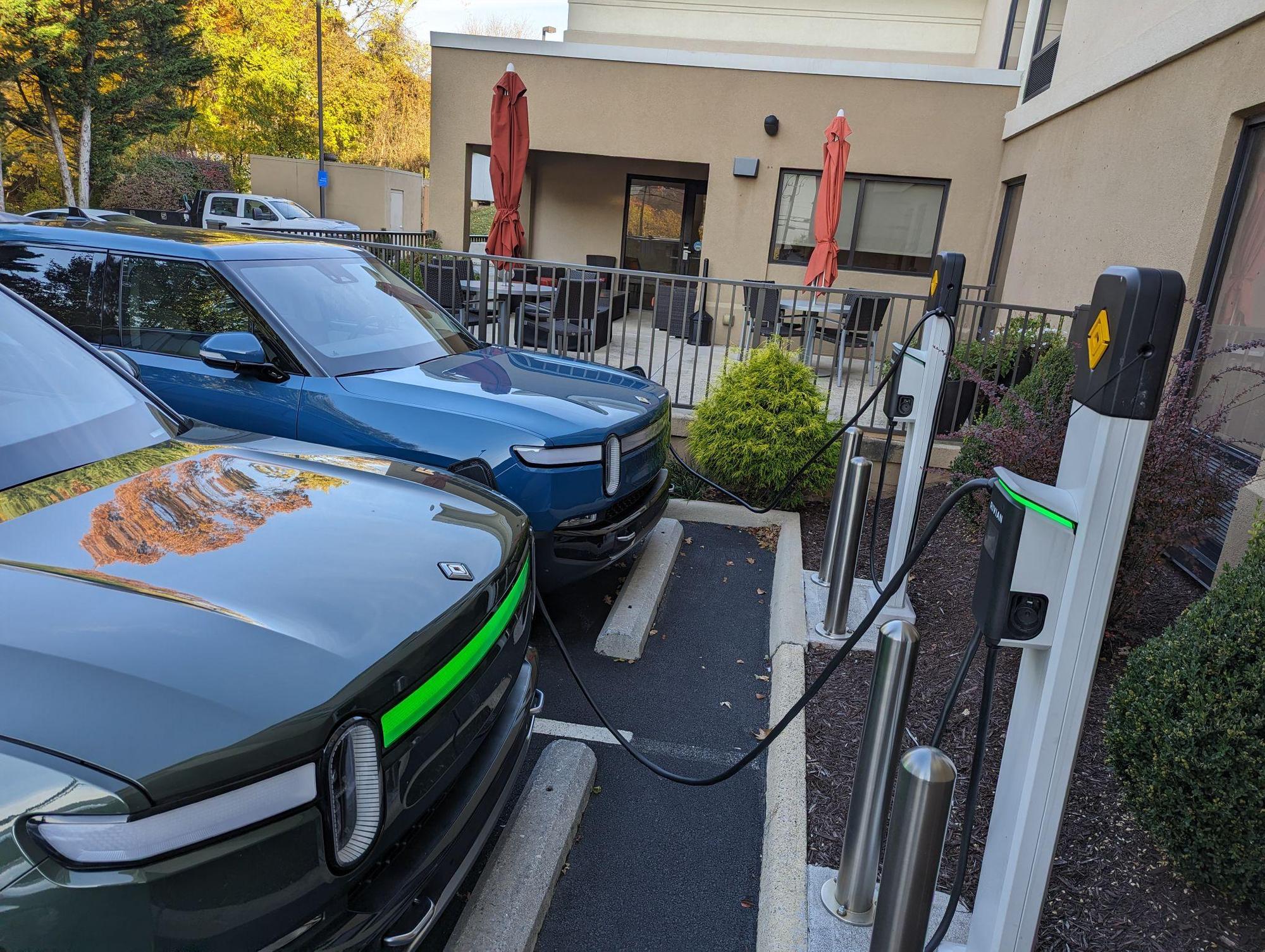 Hampton Inn Covington | Covington, VA | EV Station