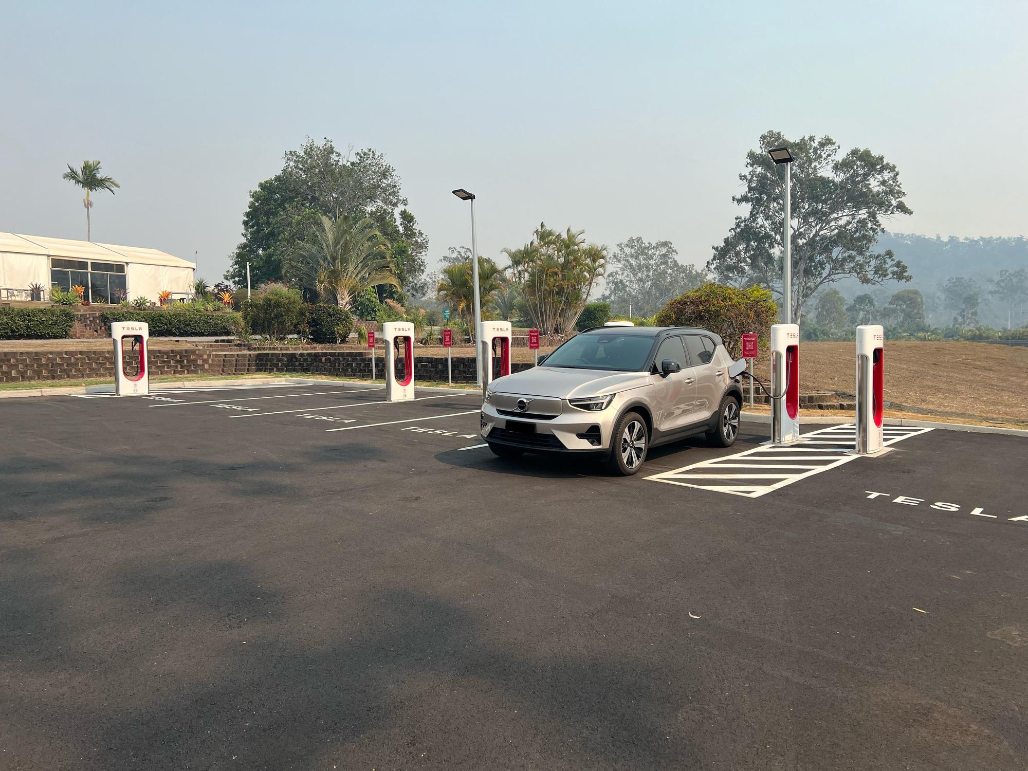 Comfort Hotel Parklands Calliope | Calliope, QLD | EV Station