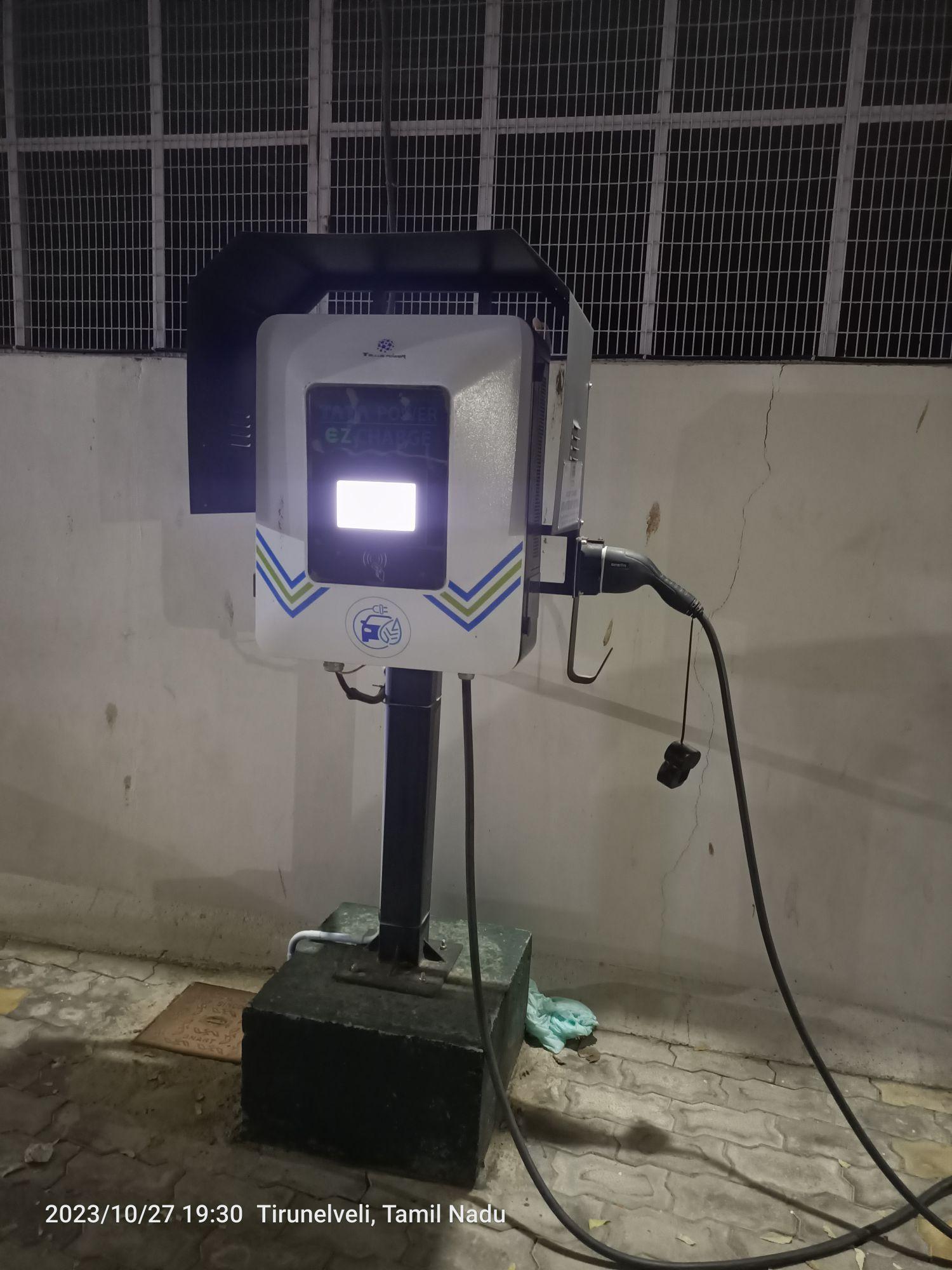 Tata Power | DC 30kW CCS2 Gun | Derik Motors - Tata Motors Showroom ...