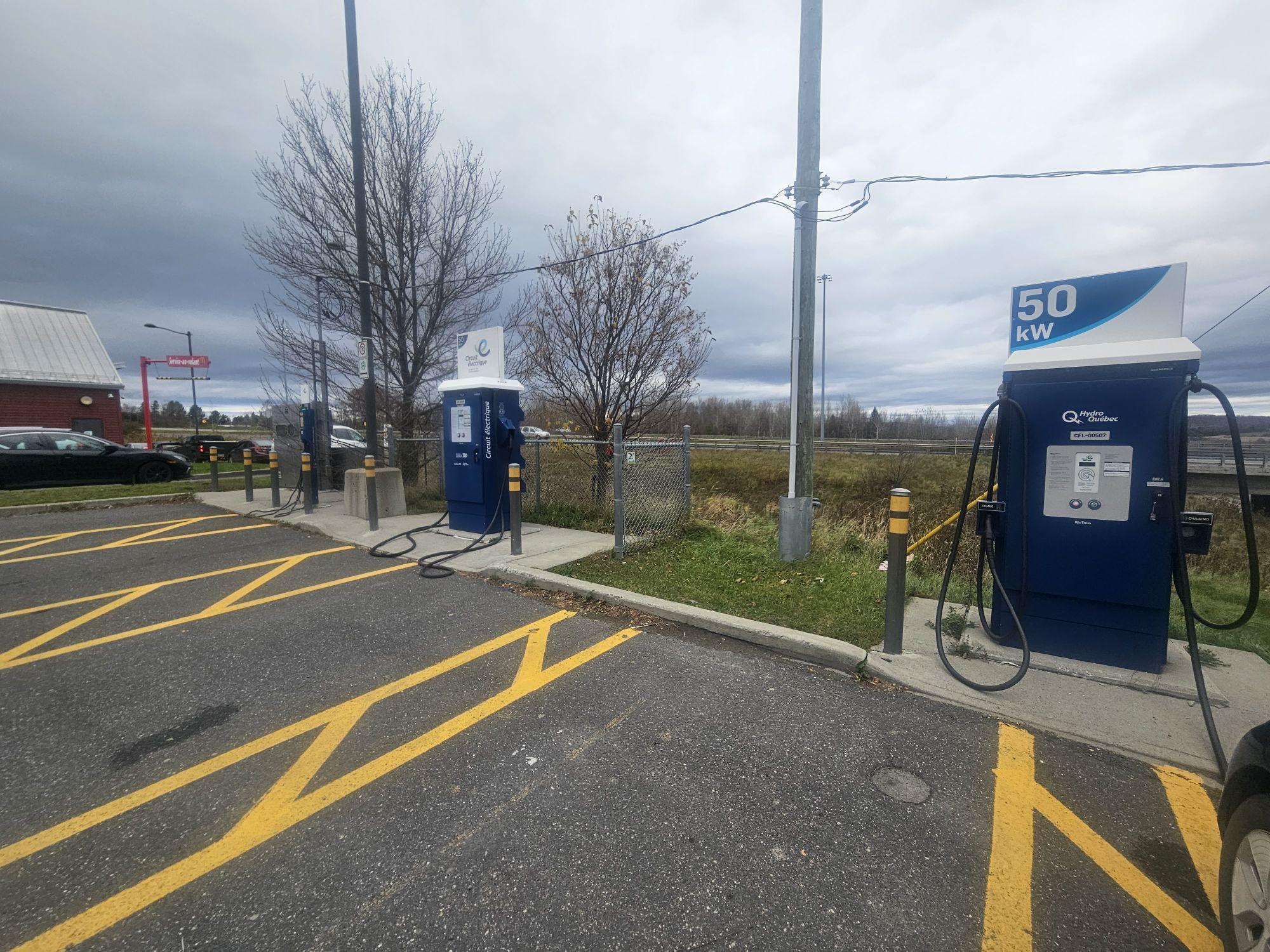 Aire de service de Melbourne | Melbourne, QC | EV Station