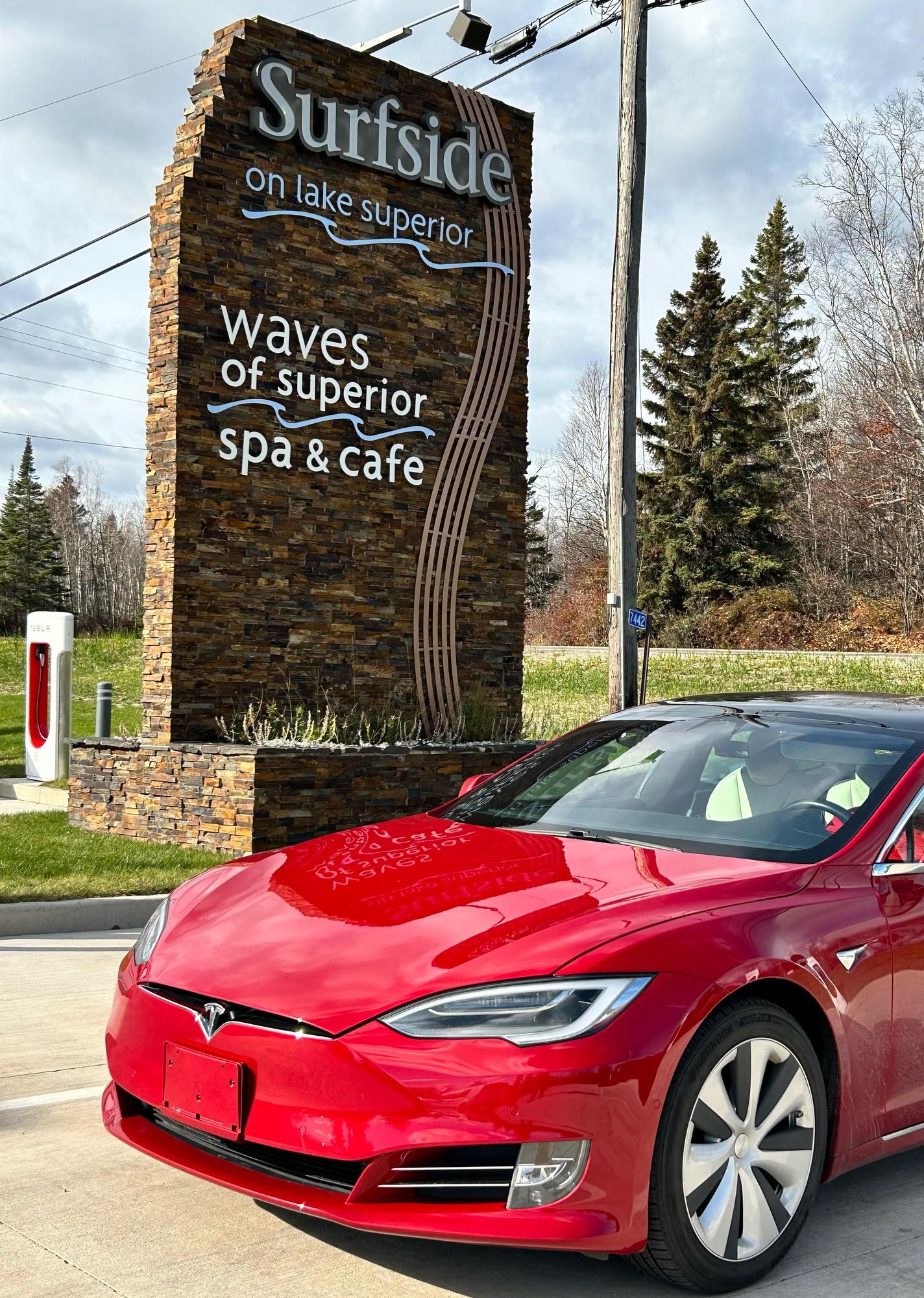 Surfside on Lake Superior - North Lot | Tofte, MN | EV Station