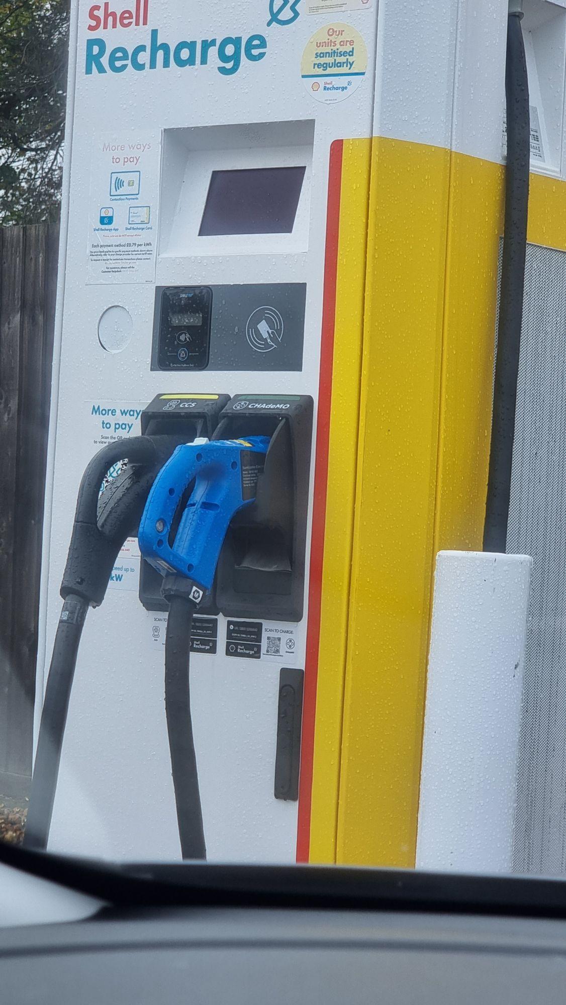 Shell Little Waitrose Bracknell | Bagshot Road, Bracknell, RG12 9SE, UK ...