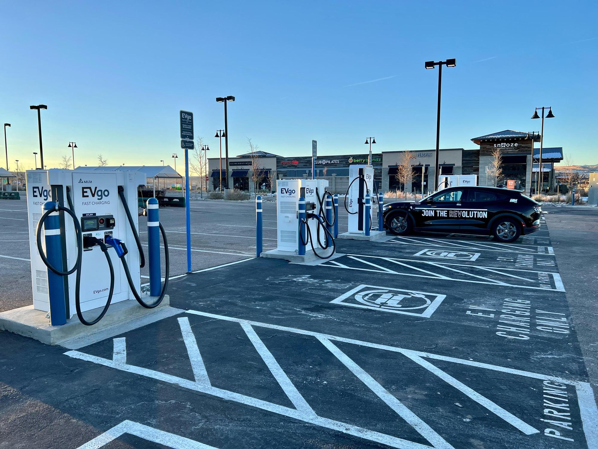 Whole Foods Castle Rock (CSR) | Castle Rock, CO | EV Station