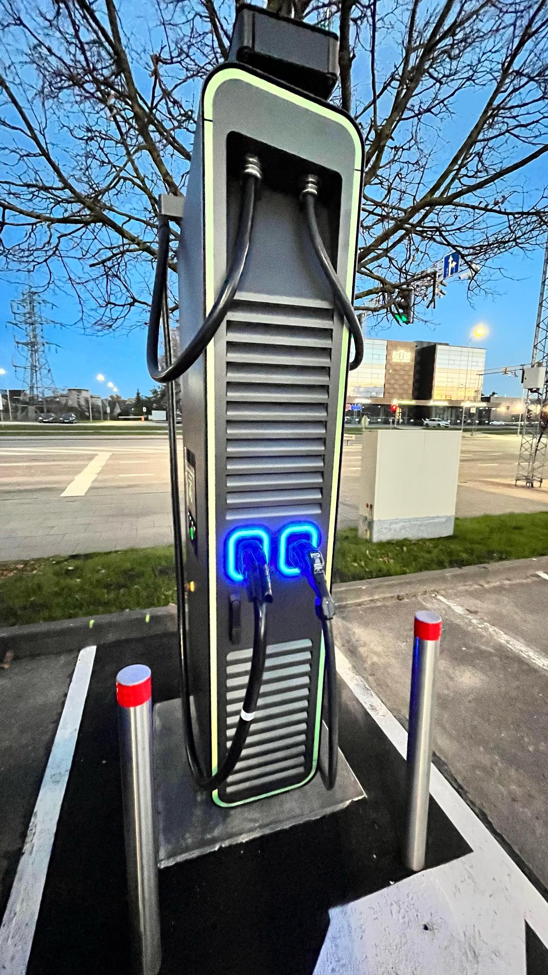 Maxima Veiverių | Ignitis ON | Kaunas, Kauno apskr. | EV Station