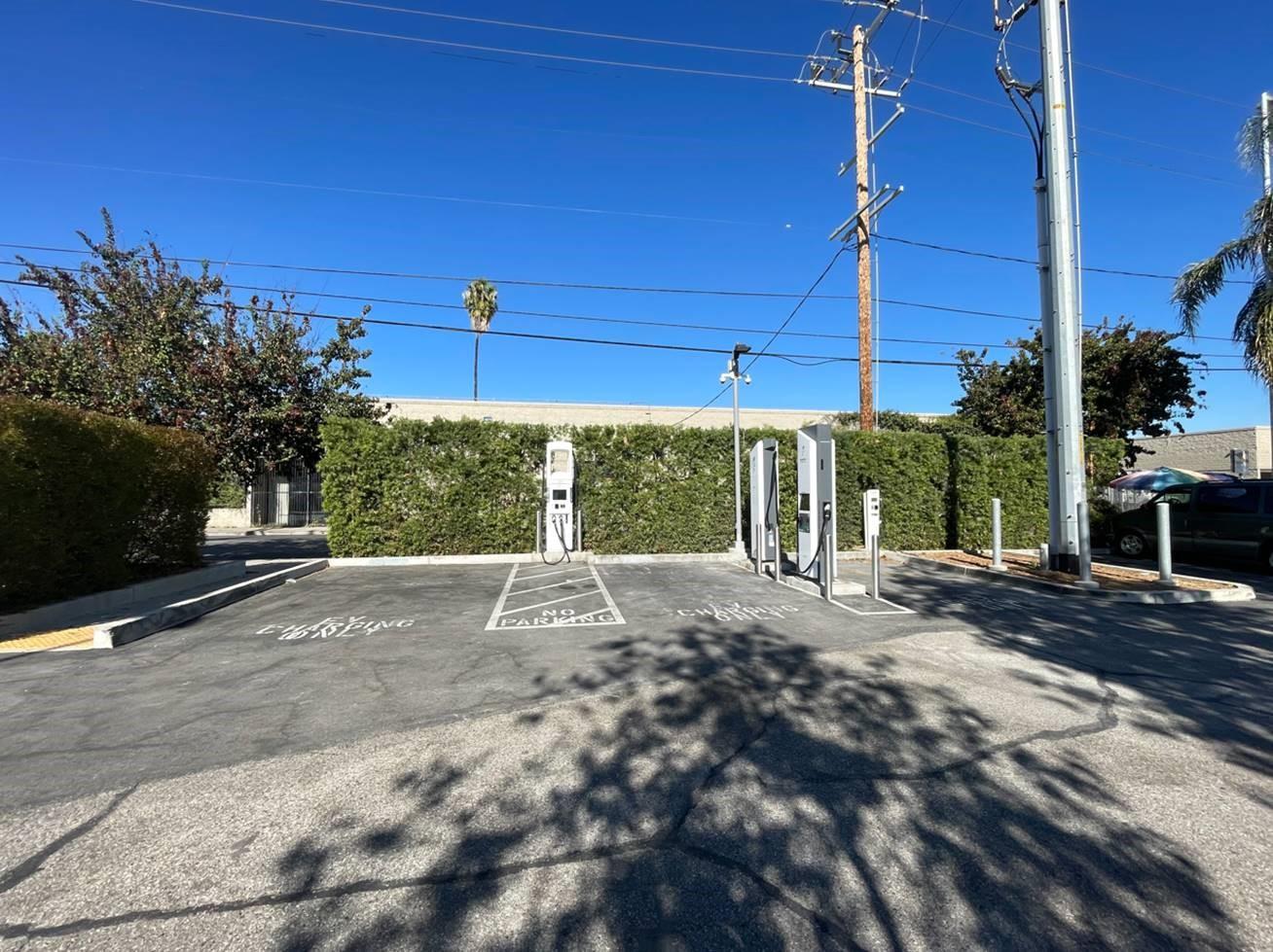Target | Los Angeles, CA | EV Station