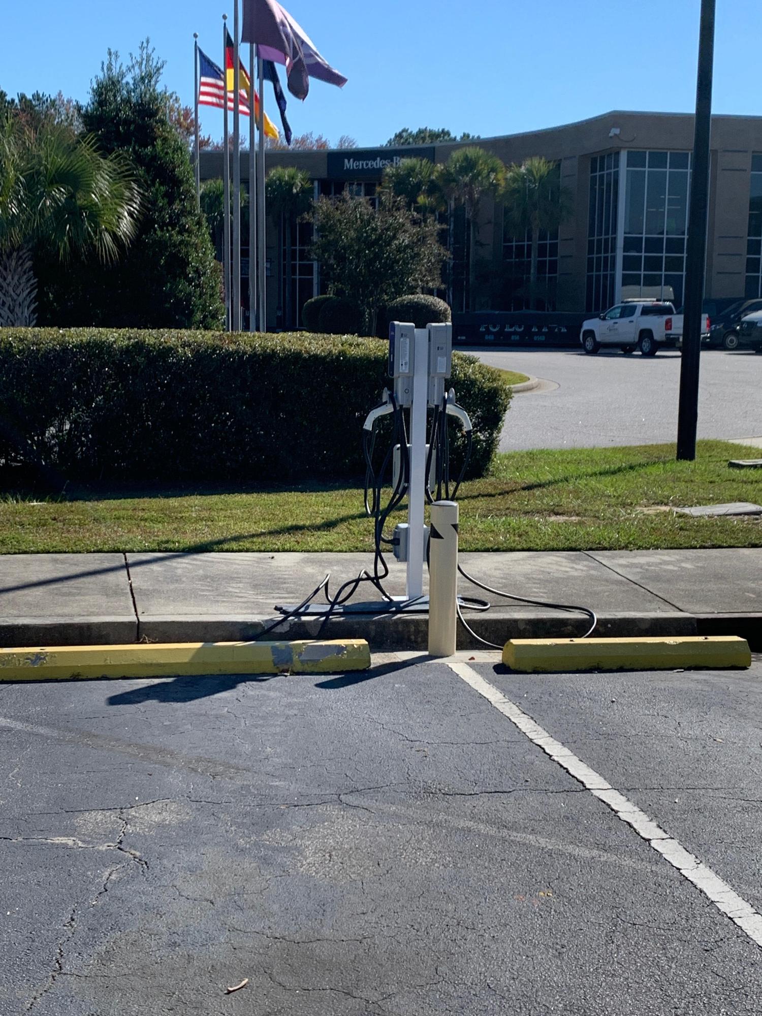 Mercedes Benz Vans Plant | Chandler, AZ | EV Station